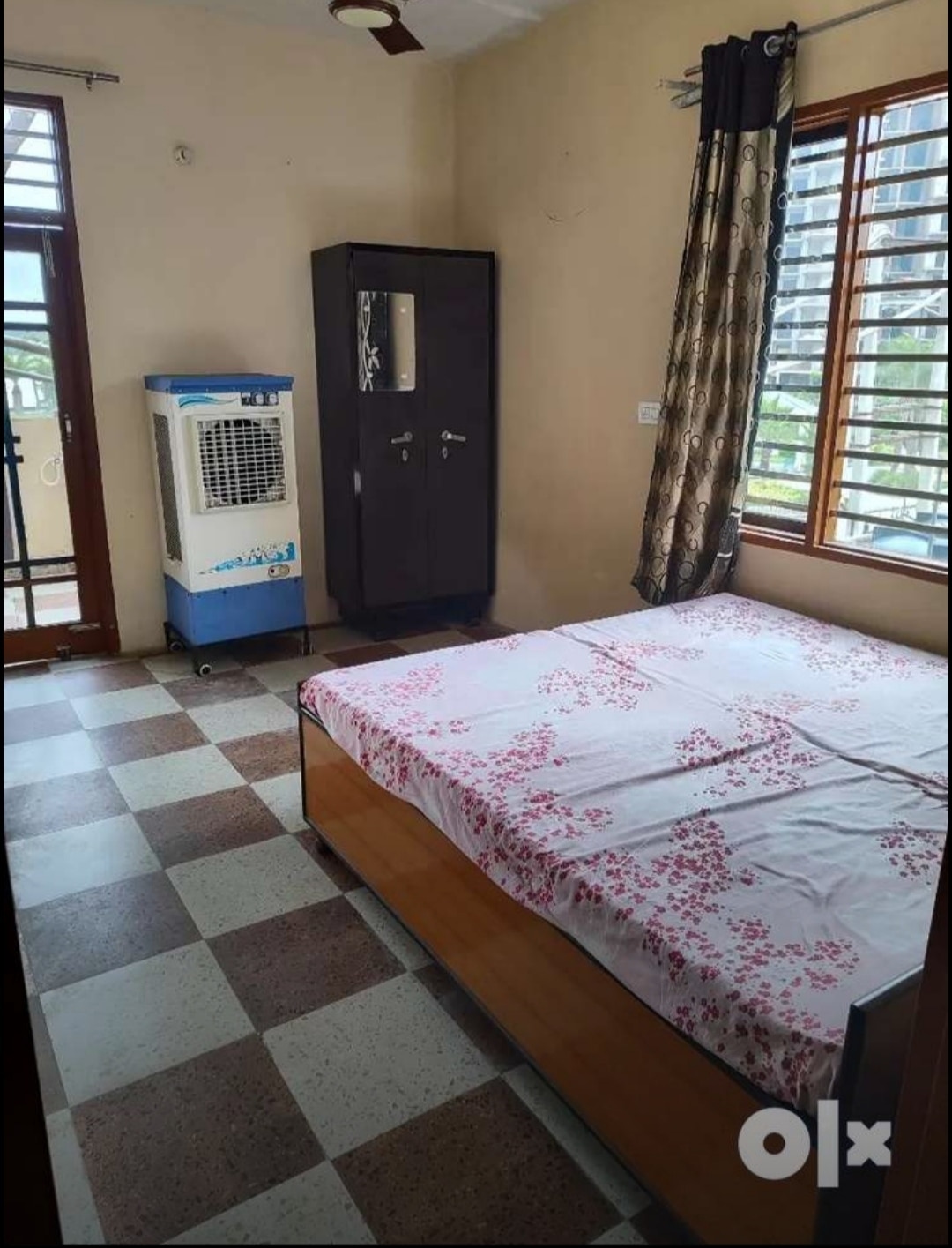 Chandigarh University Homestay 𝗕𝗢𝗢𝗞 Kharar Apartment
