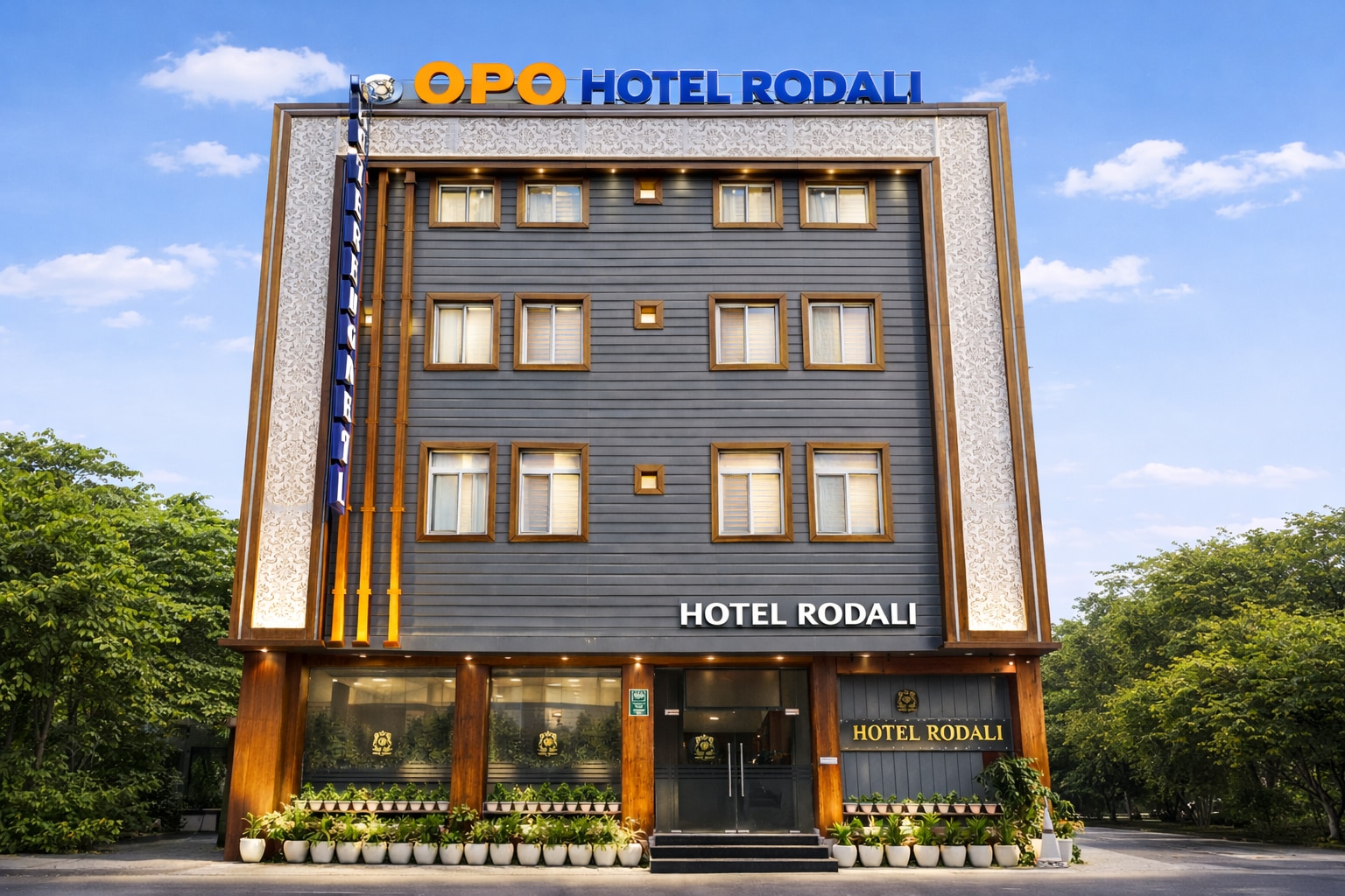Photos of OPO Essential Rodali Karol Bagh - Hotel in Delhi