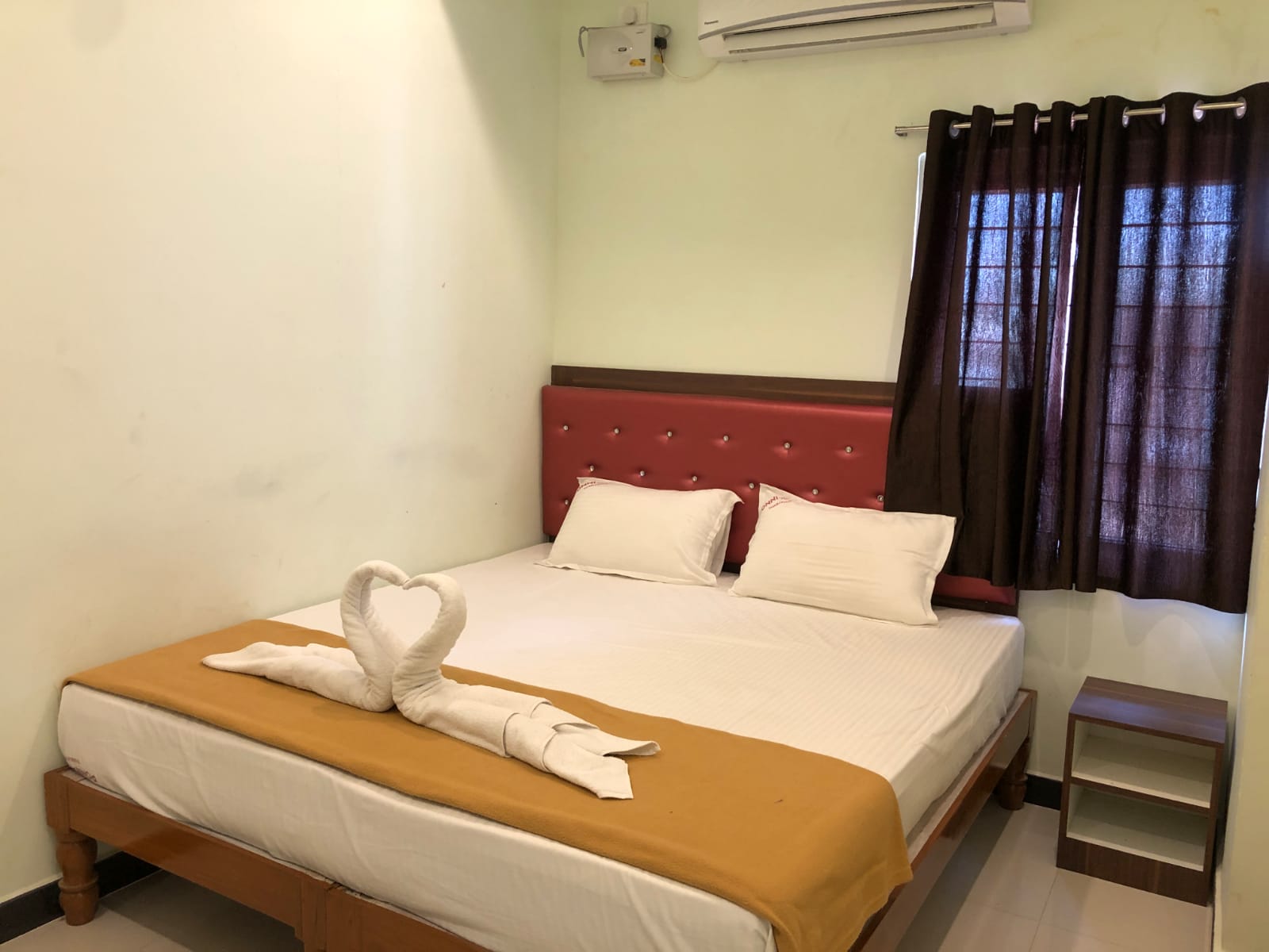 Ponni Residency 𝗕𝗢𝗢𝗞 Thanjavur Hotel