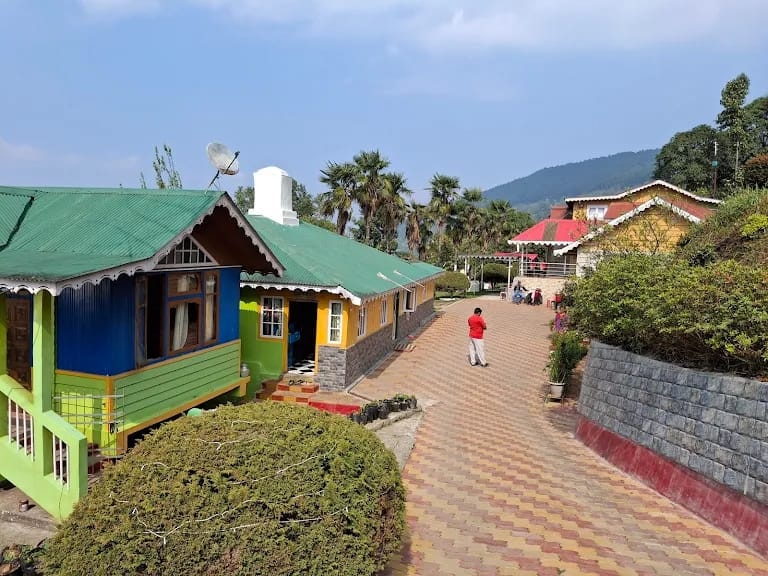 Nawang Homestay Lamahatta 𝗕𝗢𝗢𝗞 Darjeeling Homestay