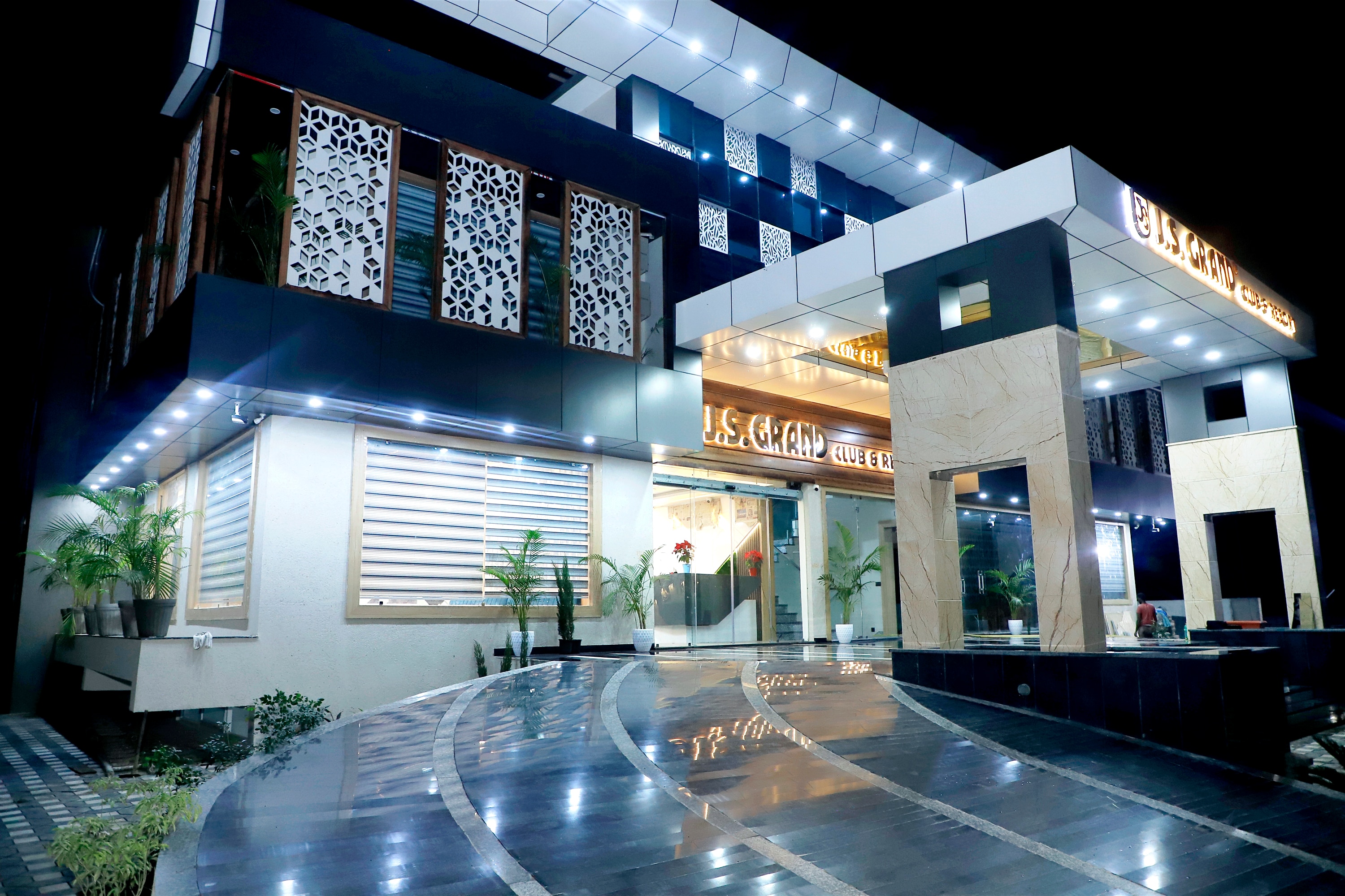 J S Grand Club and Resort Jhansi - Reviews, Photos & Offer