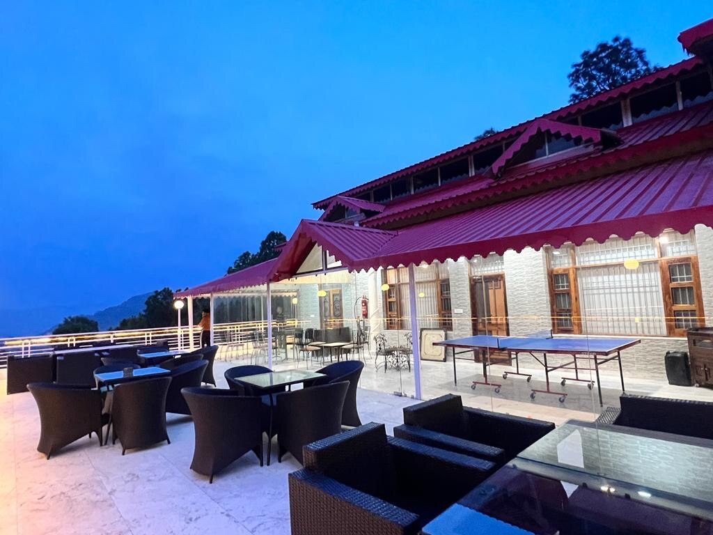 AG Hotel 𝗕𝗢𝗢𝗞 Solan Villa