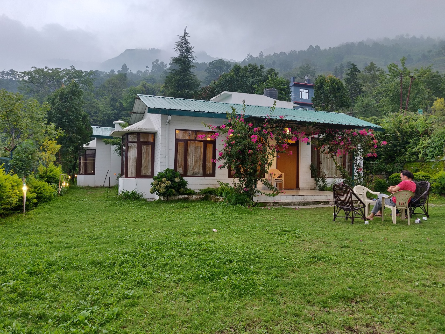 The Mountfords Arcadia Cottage 𝗕𝗢𝗢𝗞 Naukuchiatal Cottage