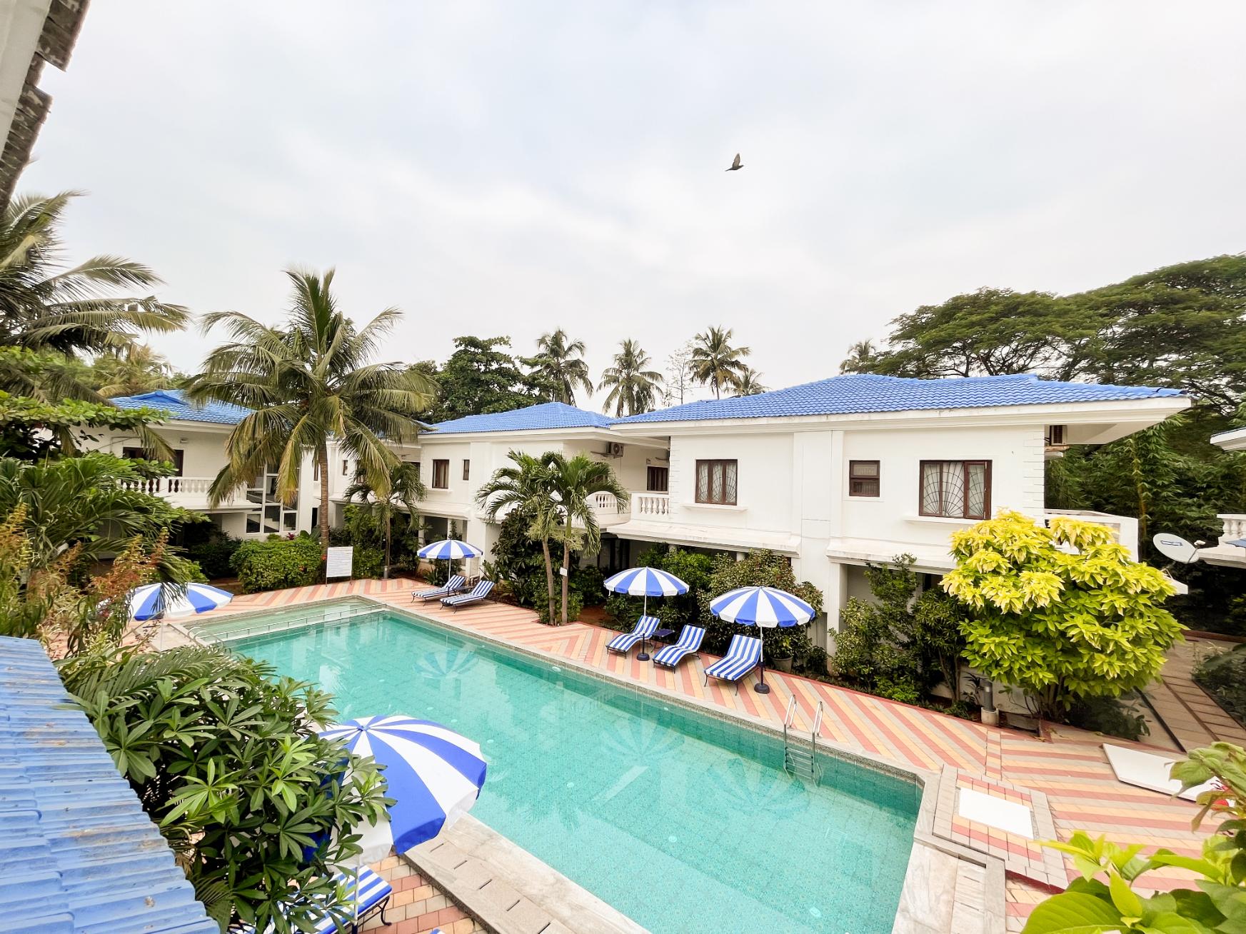 Rainforest Casa Azure Studio apartment - 2 𝗕𝗢𝗢𝗞 Goa Apartment