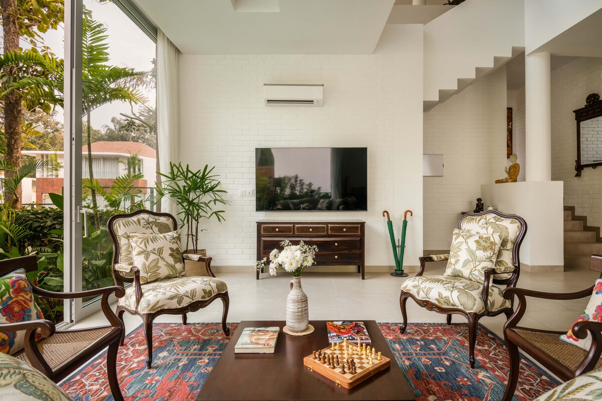 Hireavilla | Villa Mia - Spacious 3BHK Villa with Pool, Assagao 𝗕𝗢𝗢𝗞 ...