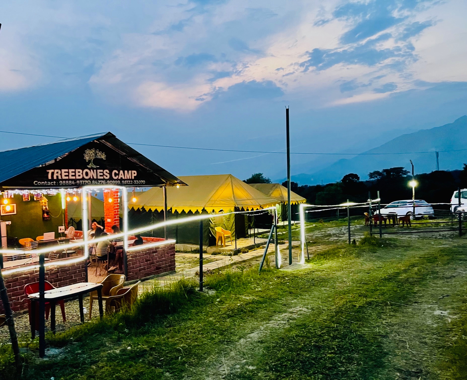 Amenities of Brothers Snow View Camps