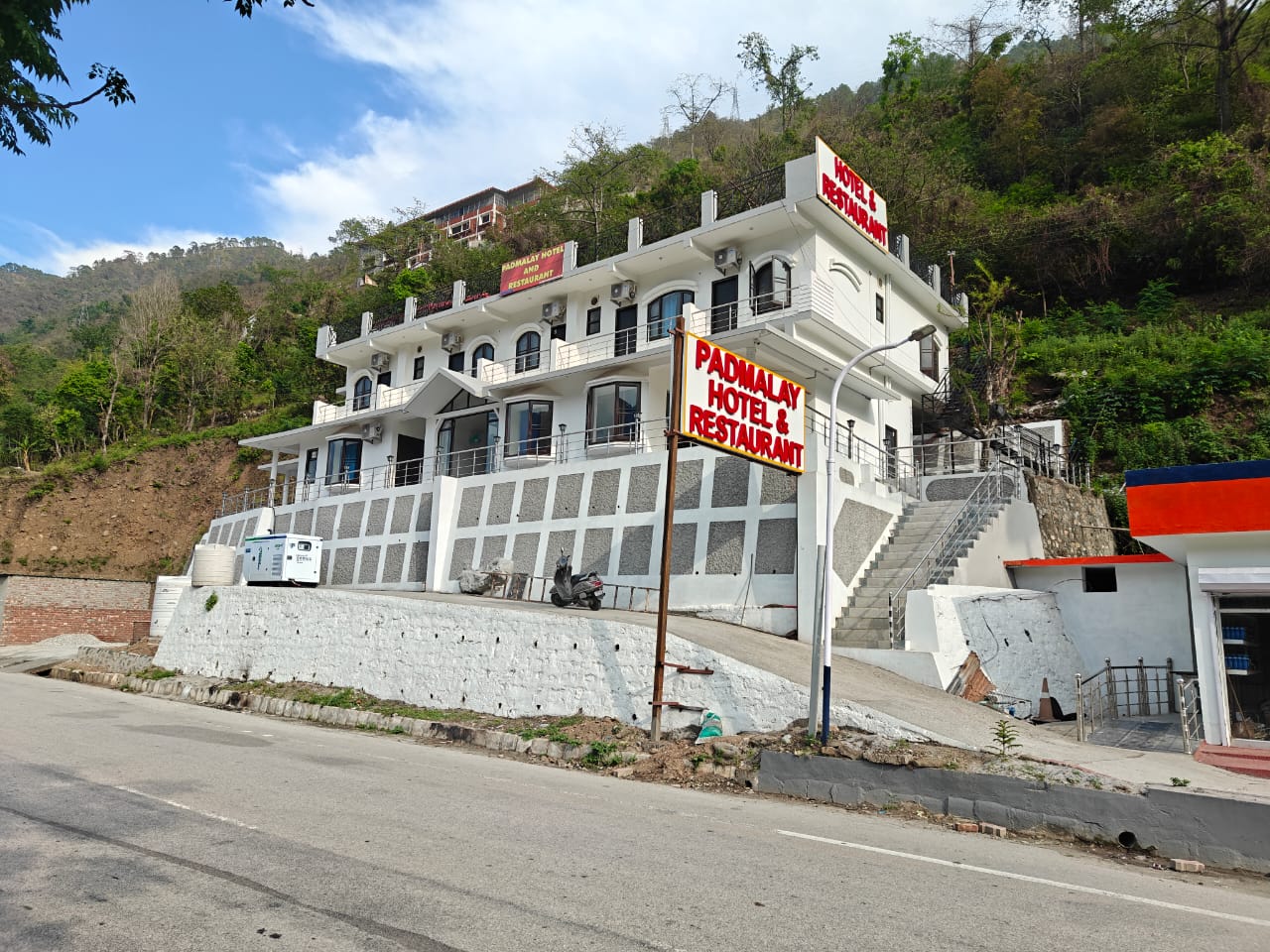 Padmalay Hotel & Restaurant Rudraprayag - Reviews, Photos & Offer