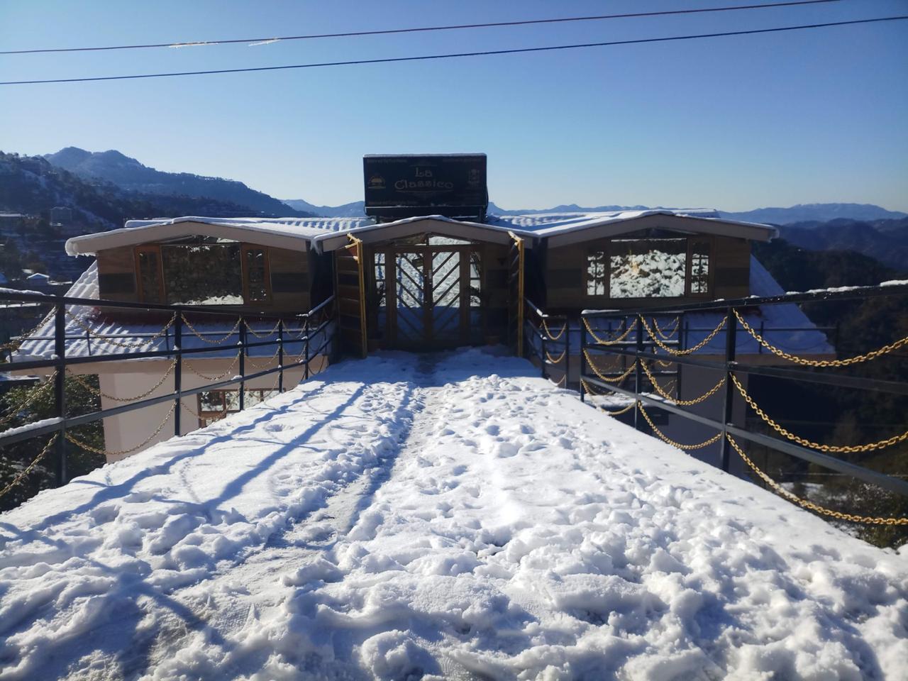 La Classico Shimla 𝗕𝗢𝗢𝗞 Shimla Hotel