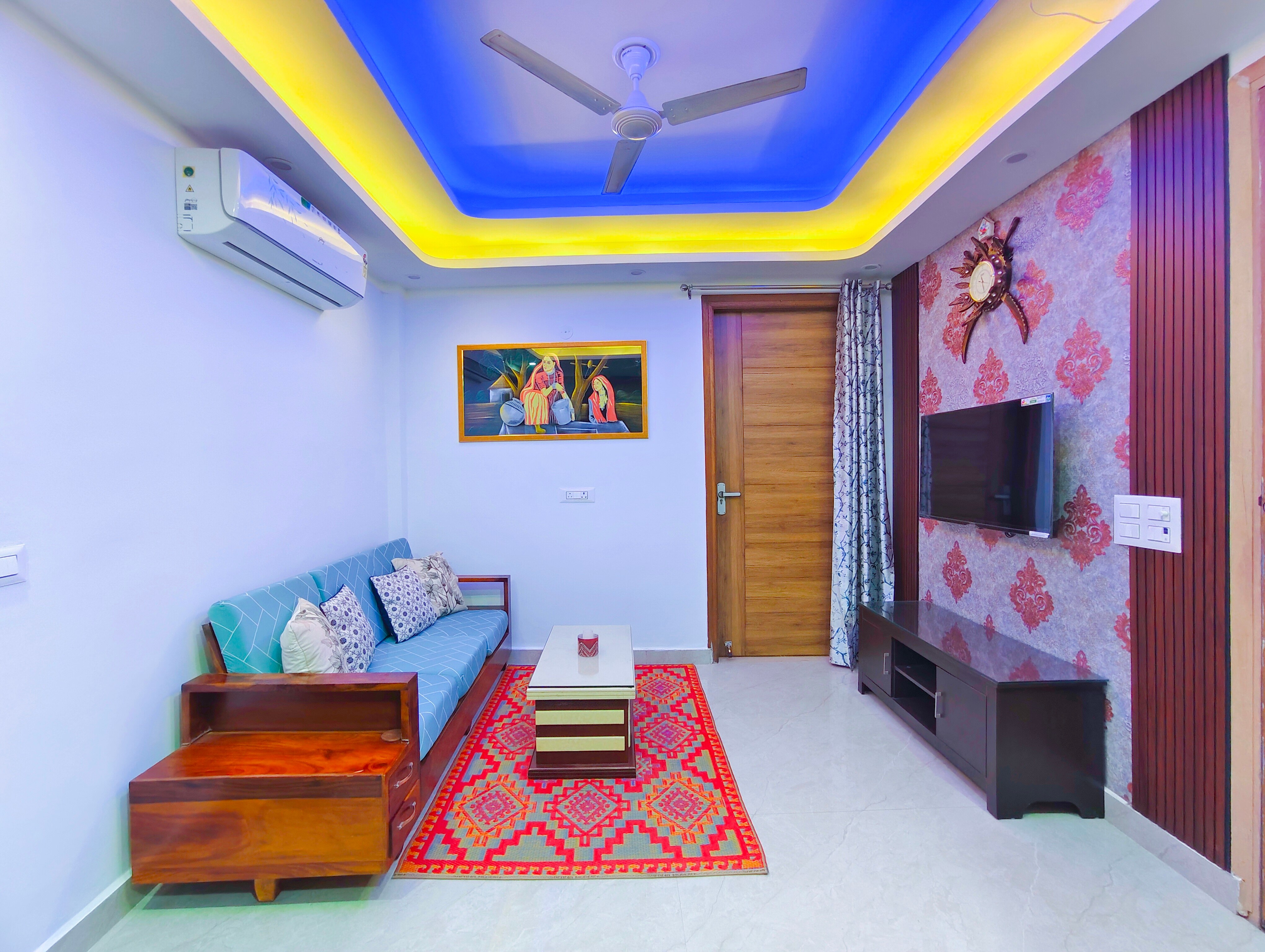 Divisha Homes 𝗕𝗢𝗢𝗞 Delhi Apartment