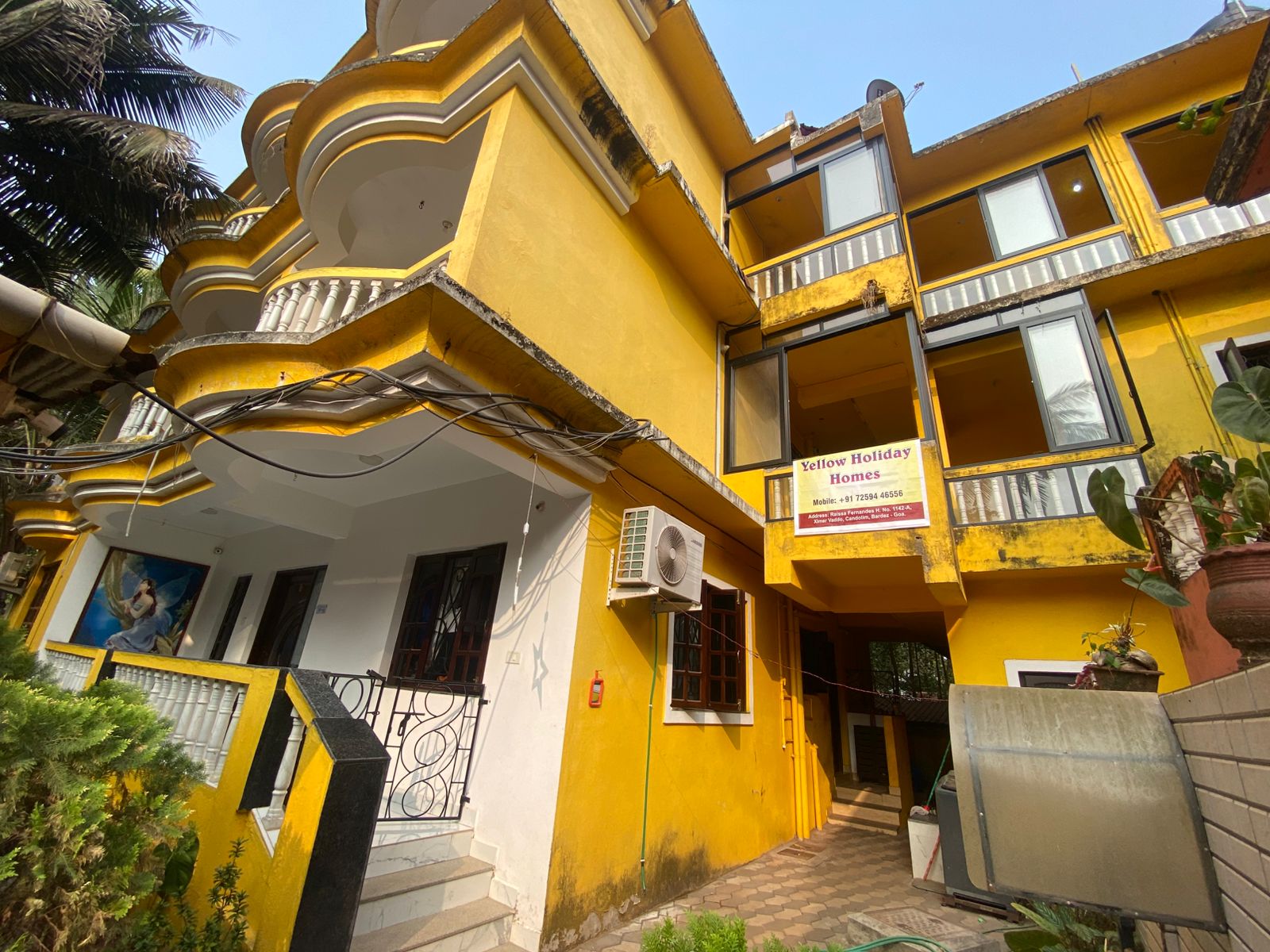 Yellow Holiday Homes Bardez Goa 𝗕𝗢𝗢𝗞 Goa Homestay