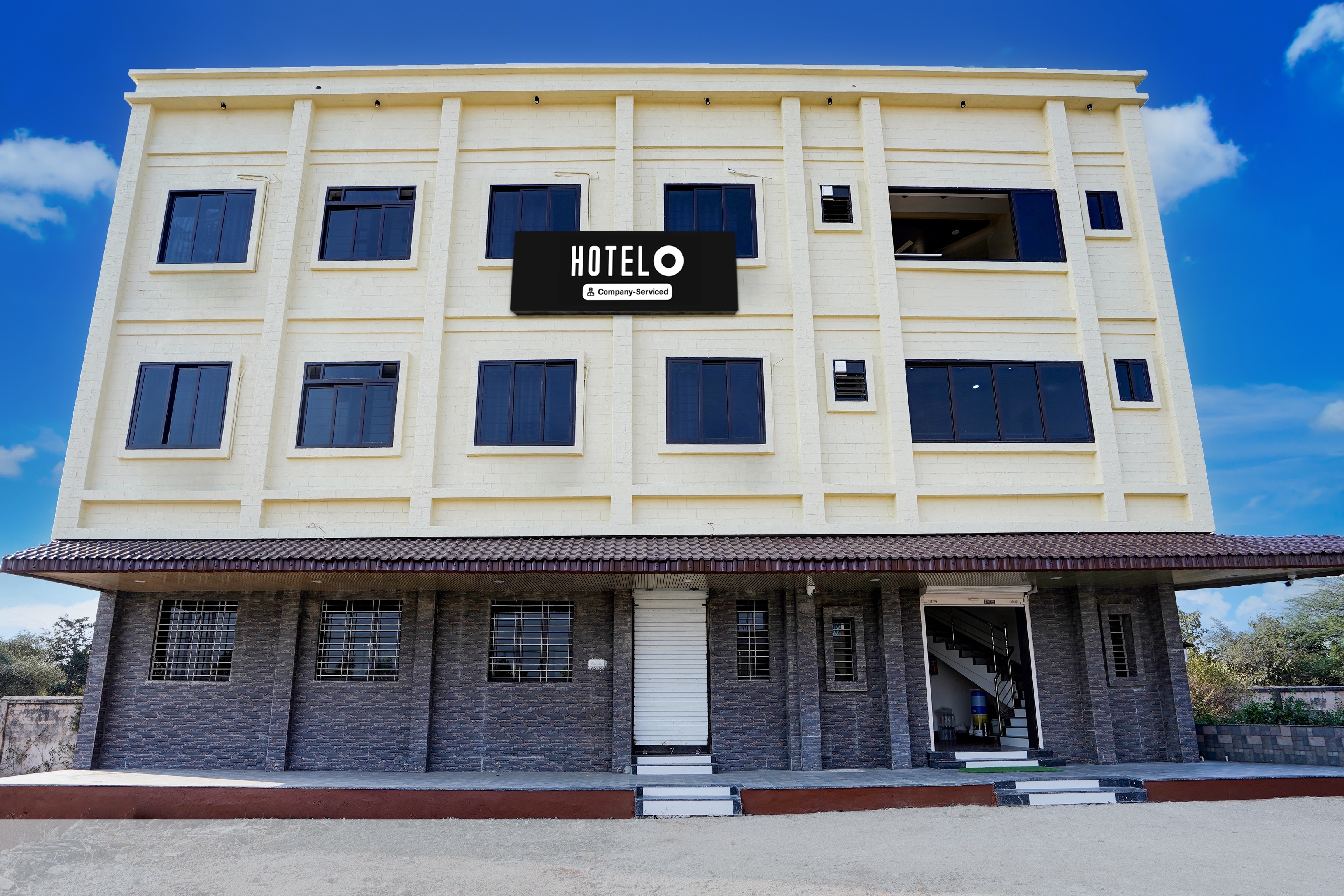 Super Hotel O Dabha Hilltop 𝗕𝗢𝗢𝗞 Nagpur Hotel