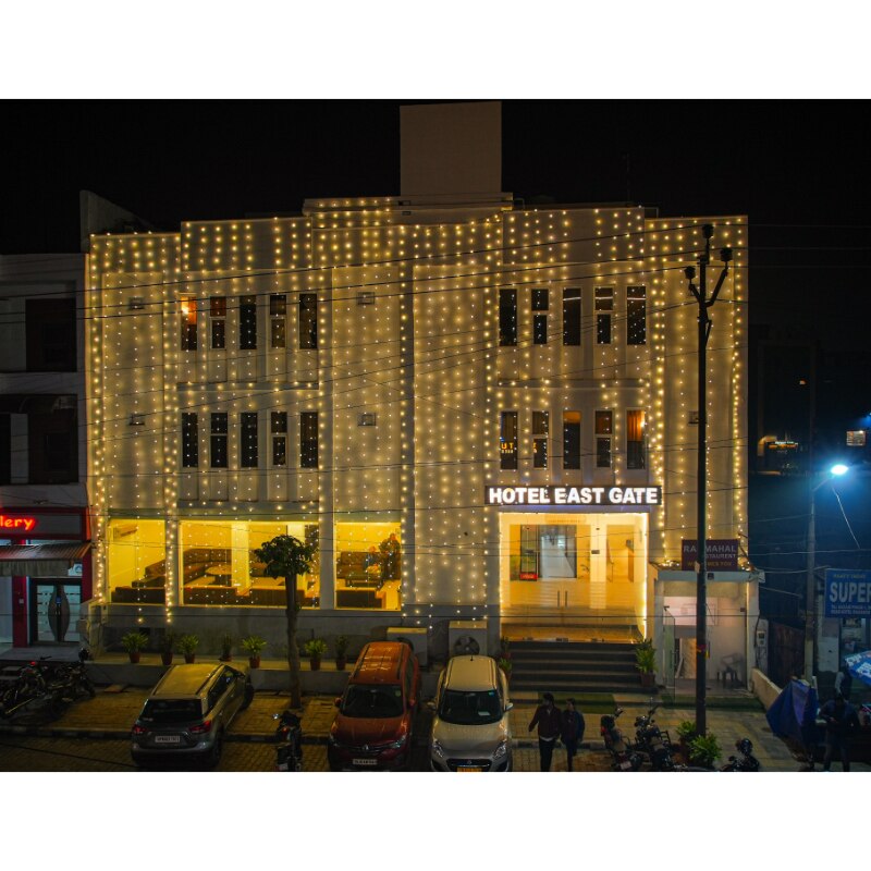 Reviews of Dazzling East Gate - Hotel in Agra