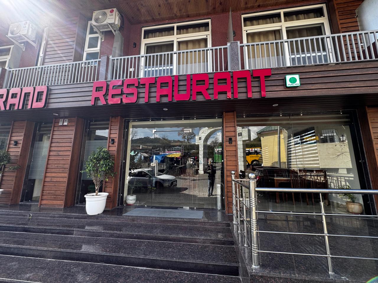 HOTEL AARADHAYA GRAND & RESTAURANT Palampur - Reviews, Photos & Offer