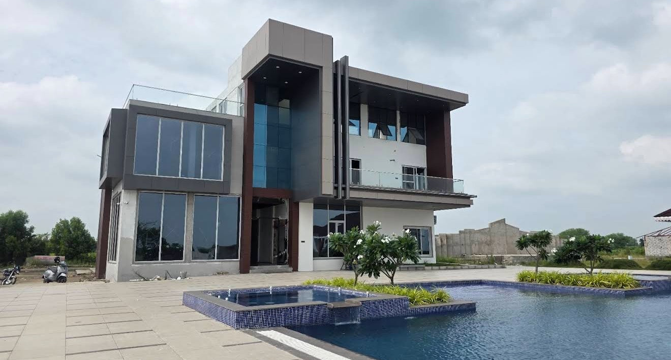 Chawla farm house 𝗕𝗢𝗢𝗞 Kamthi Villa