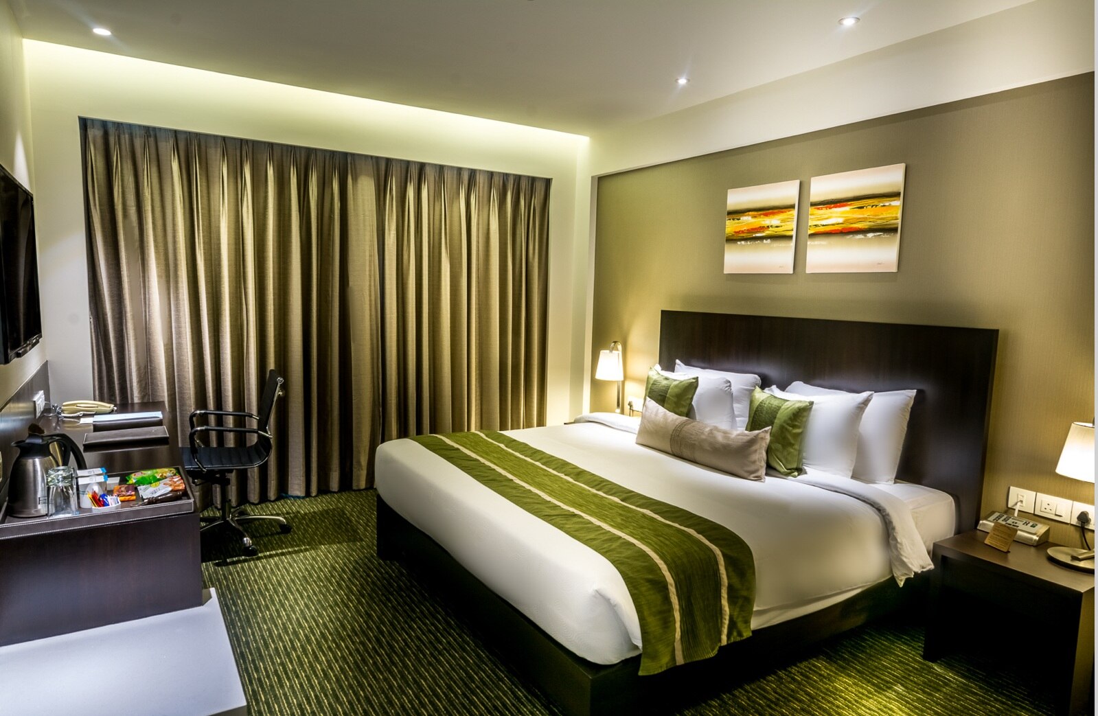 Rodas - An Ecotel Hotel Mumbai - INR 1260.0 OFF ( ̶6̶0̶0̶0̶ ) 𝐏𝐡𝐨𝐭𝐨𝐬 ...