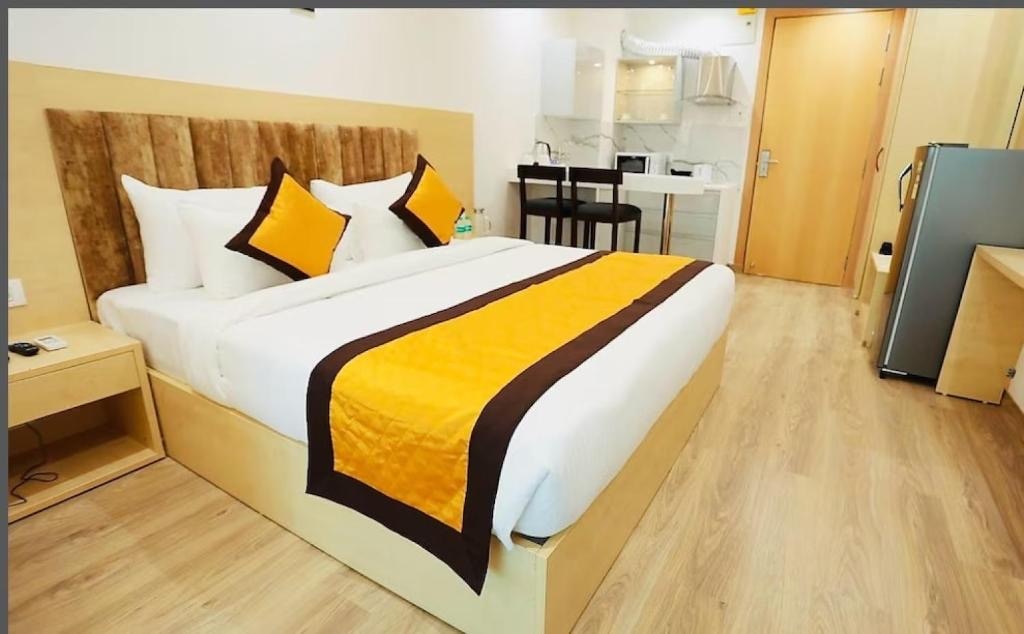 Diona Anukampa Suite with pool 𝗕𝗢𝗢𝗞 Jaipur Homestay