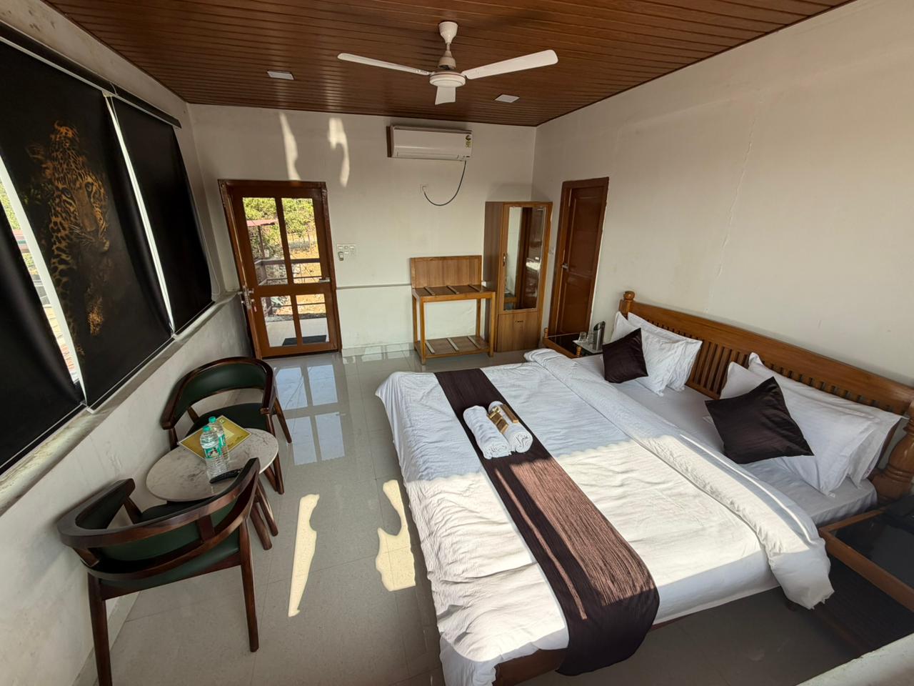 Address of Hotel Sharna The Laxman Niwas Rajasthan - Hotel in Mount Abu