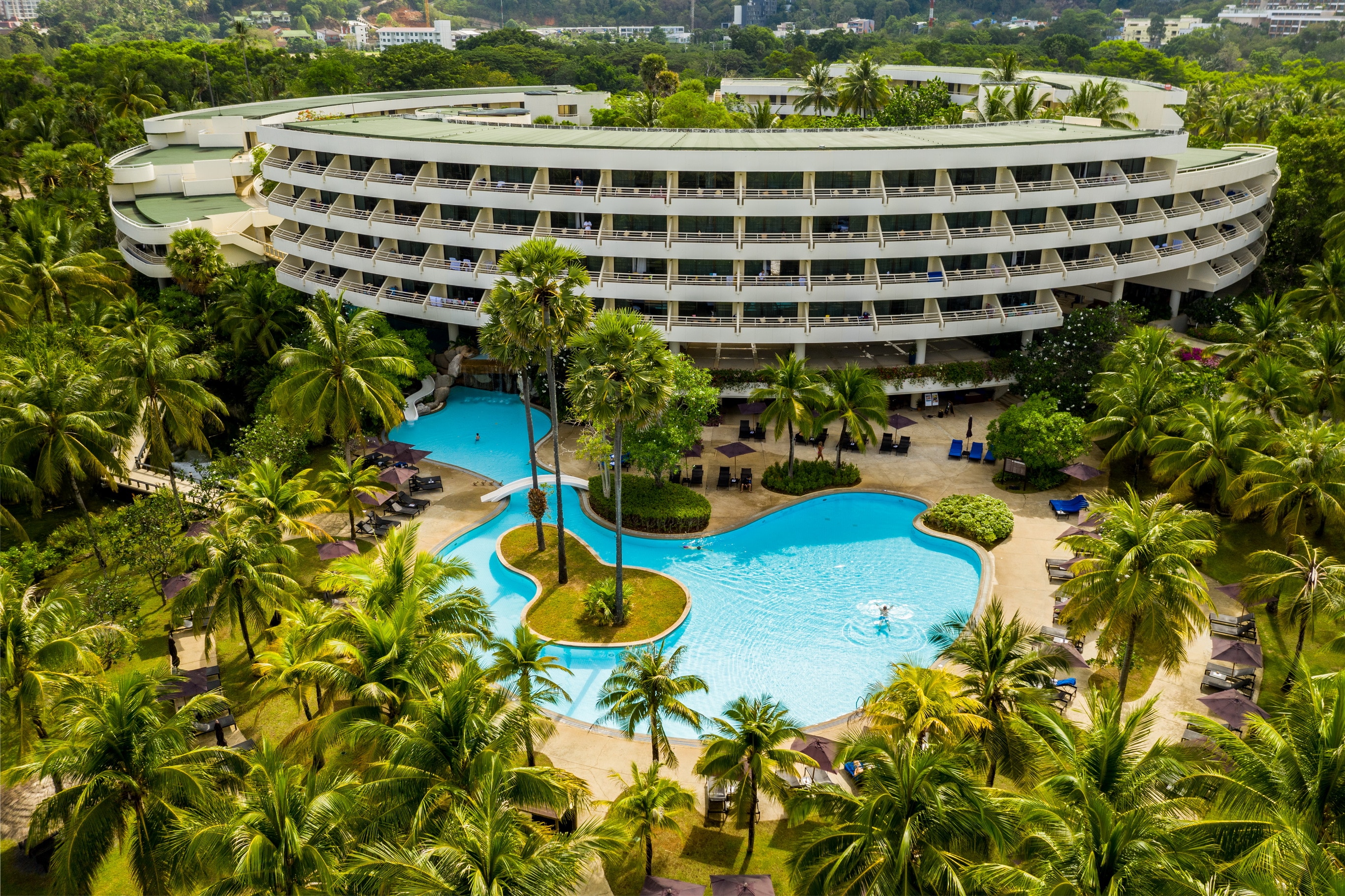 Pullman Phuket Karon Beach Resort, Phuket @THB 3710 - Pullman Phuket ...