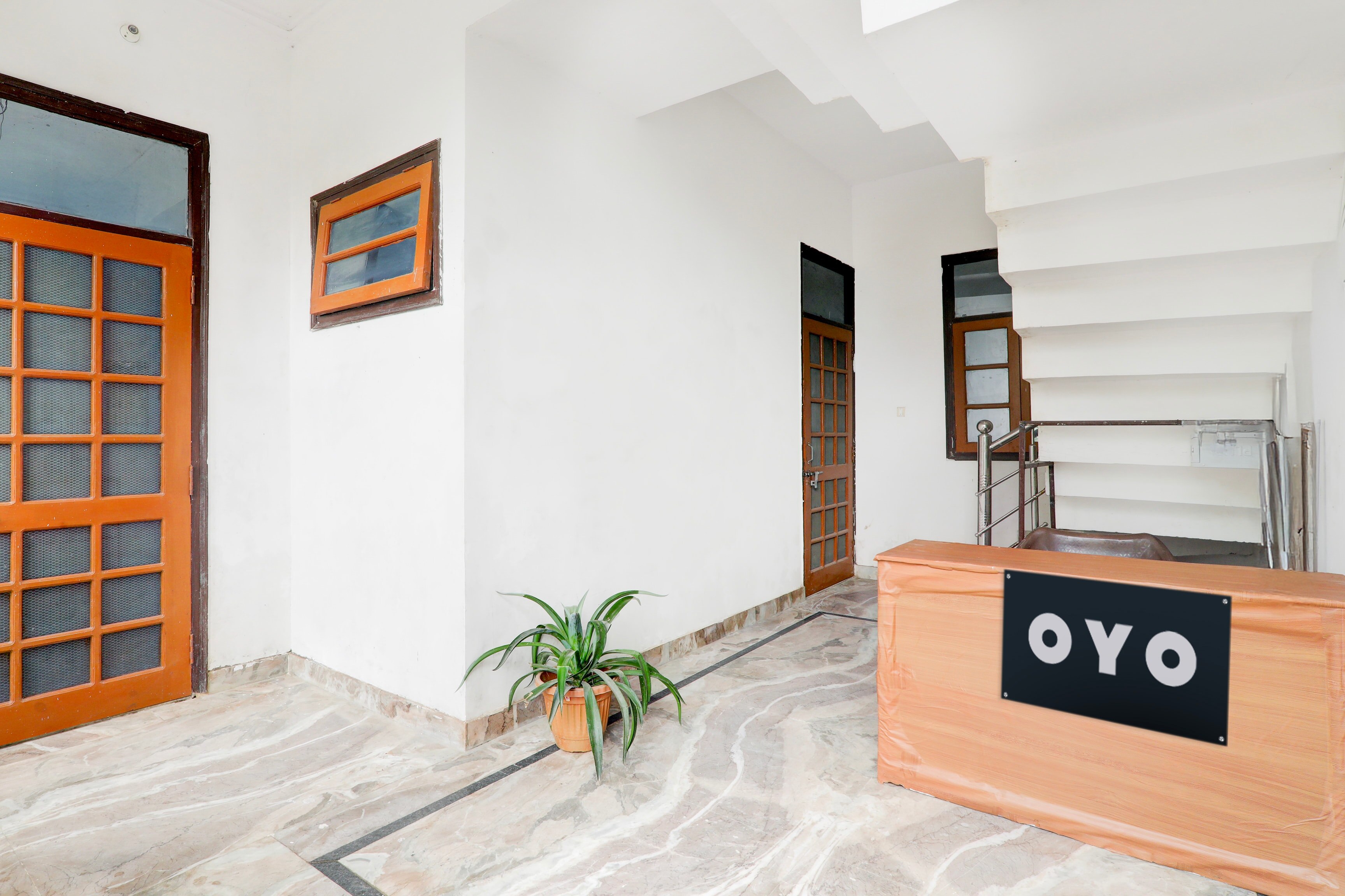 Hotel O RP Hotel 𝗕𝗢𝗢𝗞 Mampur Bana Hotel