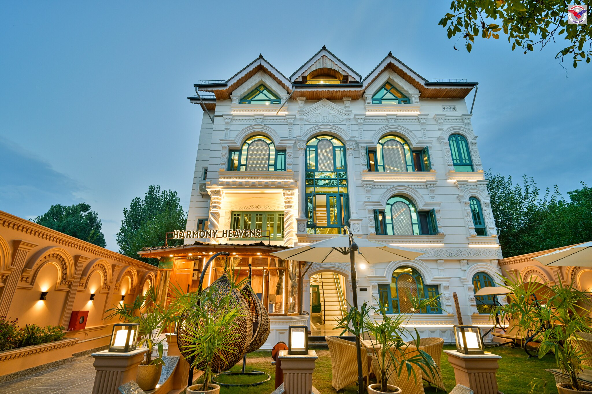 Hotel Harmony Heaven's - Nigeen Lake 𝗕𝗢𝗢𝗞 Srinagar Hotel