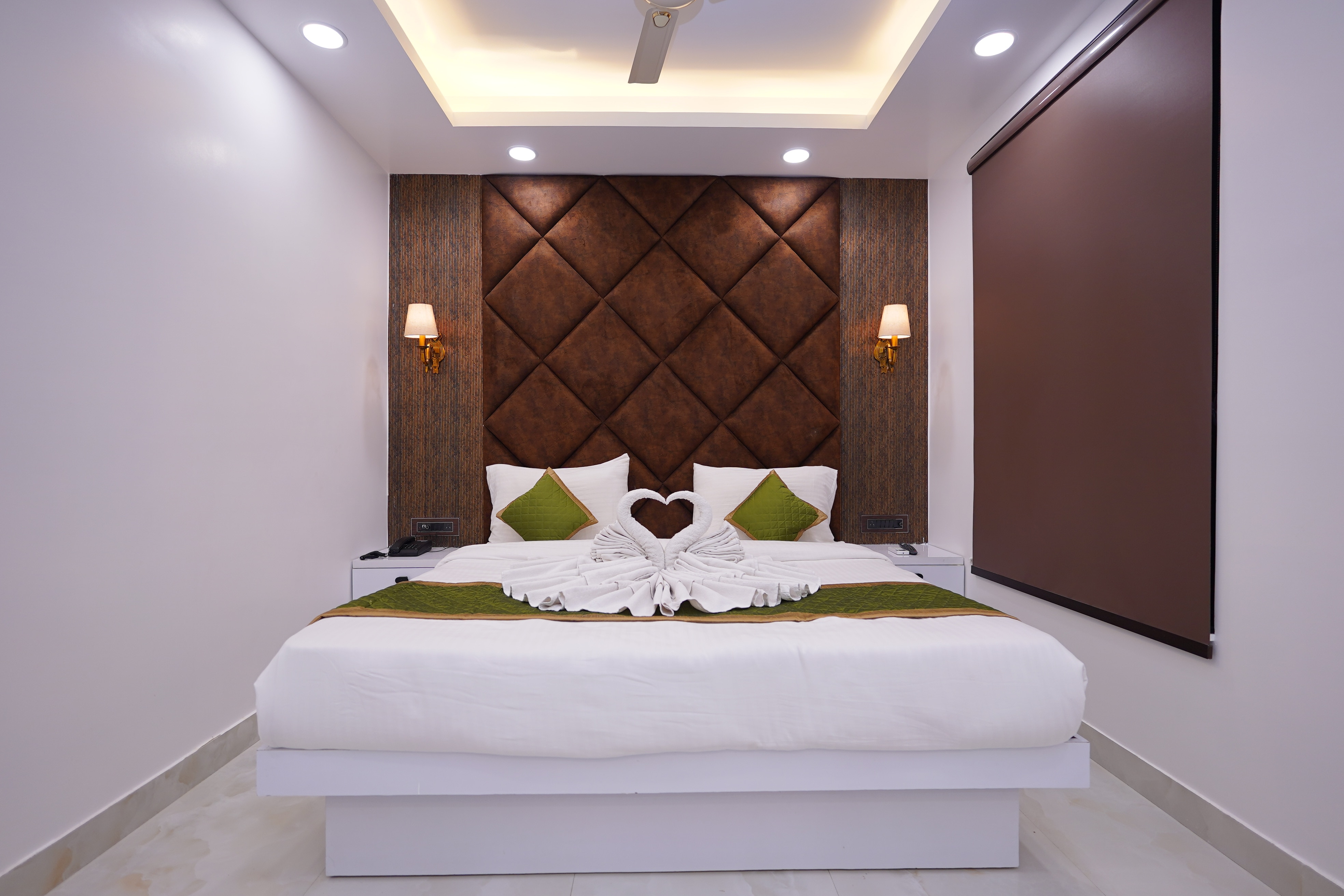 Hotel Sara Fortune International 𝗕𝗢𝗢𝗞 Noida Hotel