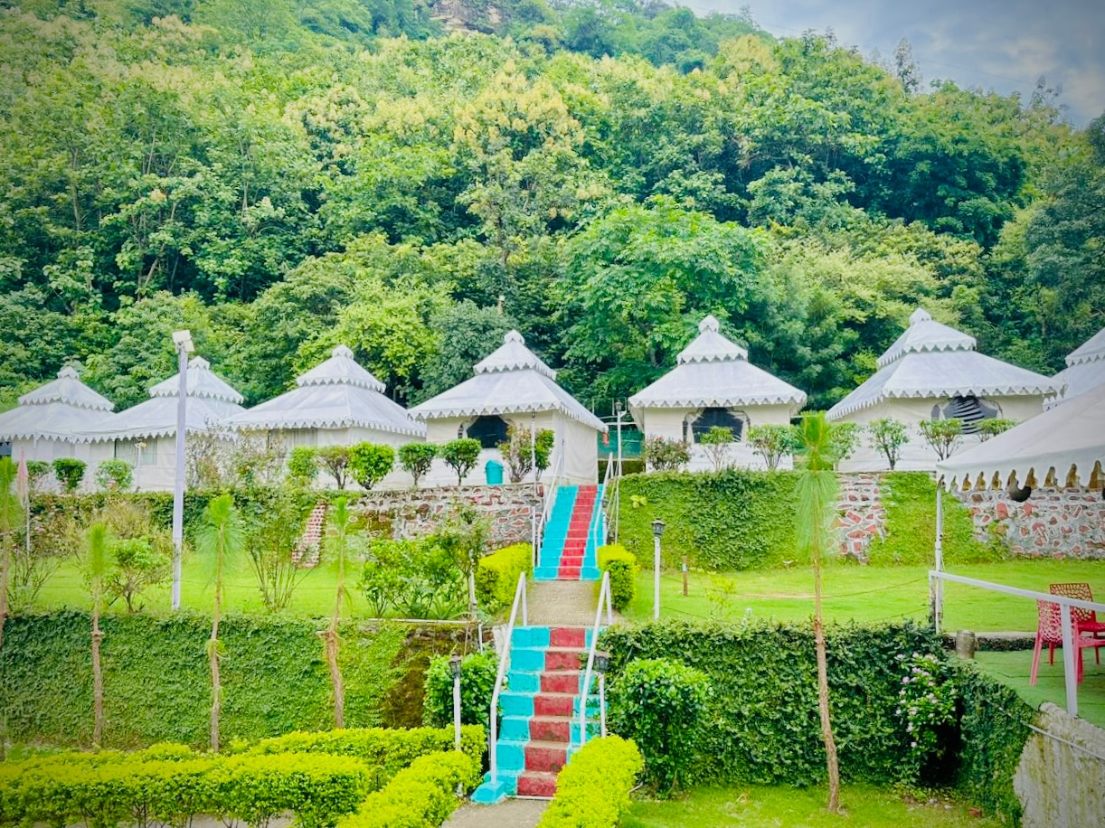 Photos of Morni Hills Resort | Rooms & Pool - Morni Hotel on Goibibo