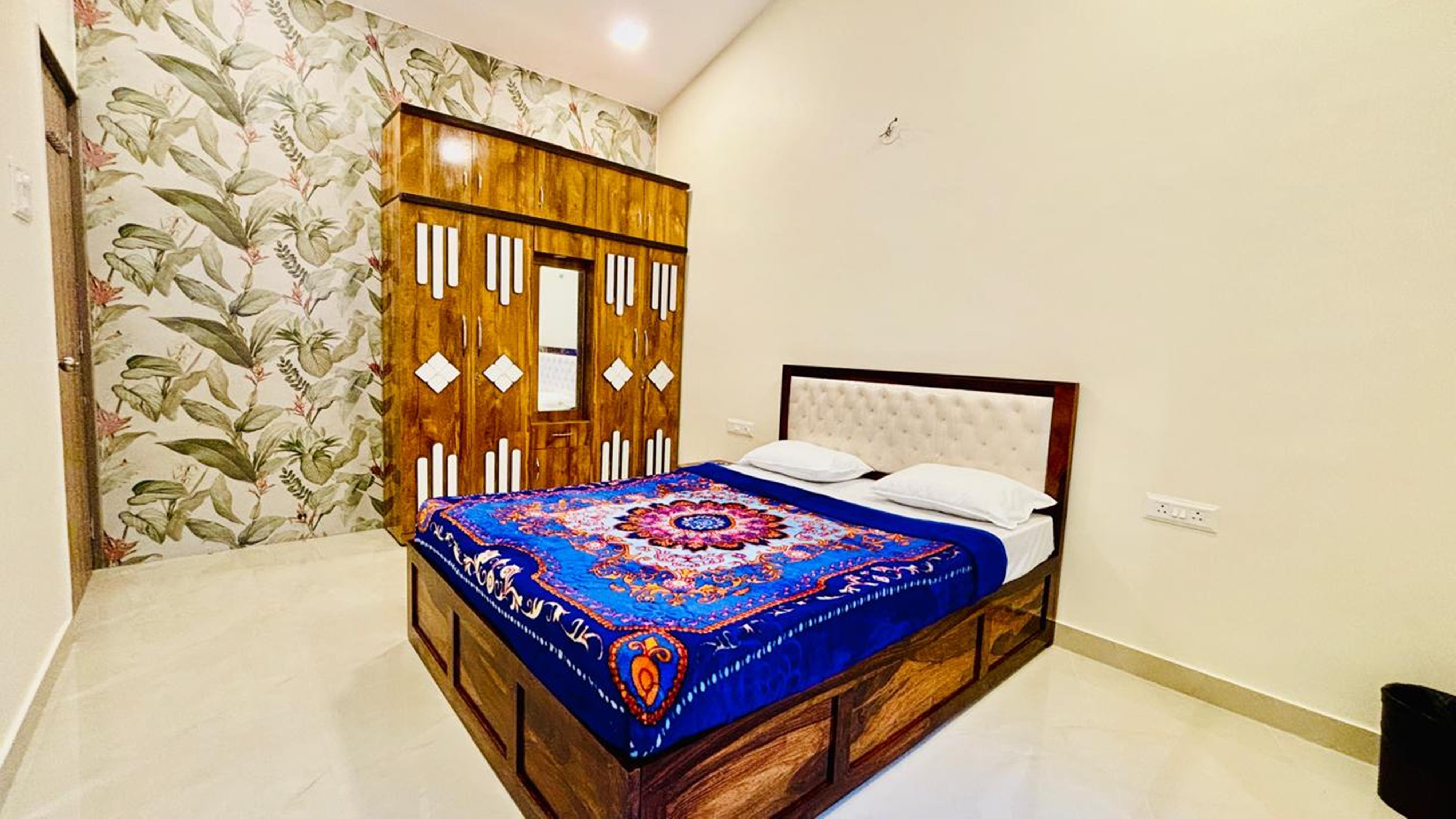 Moonland Villa, Lonavala 𝗕𝗢𝗢𝗞 Lonavala Villa