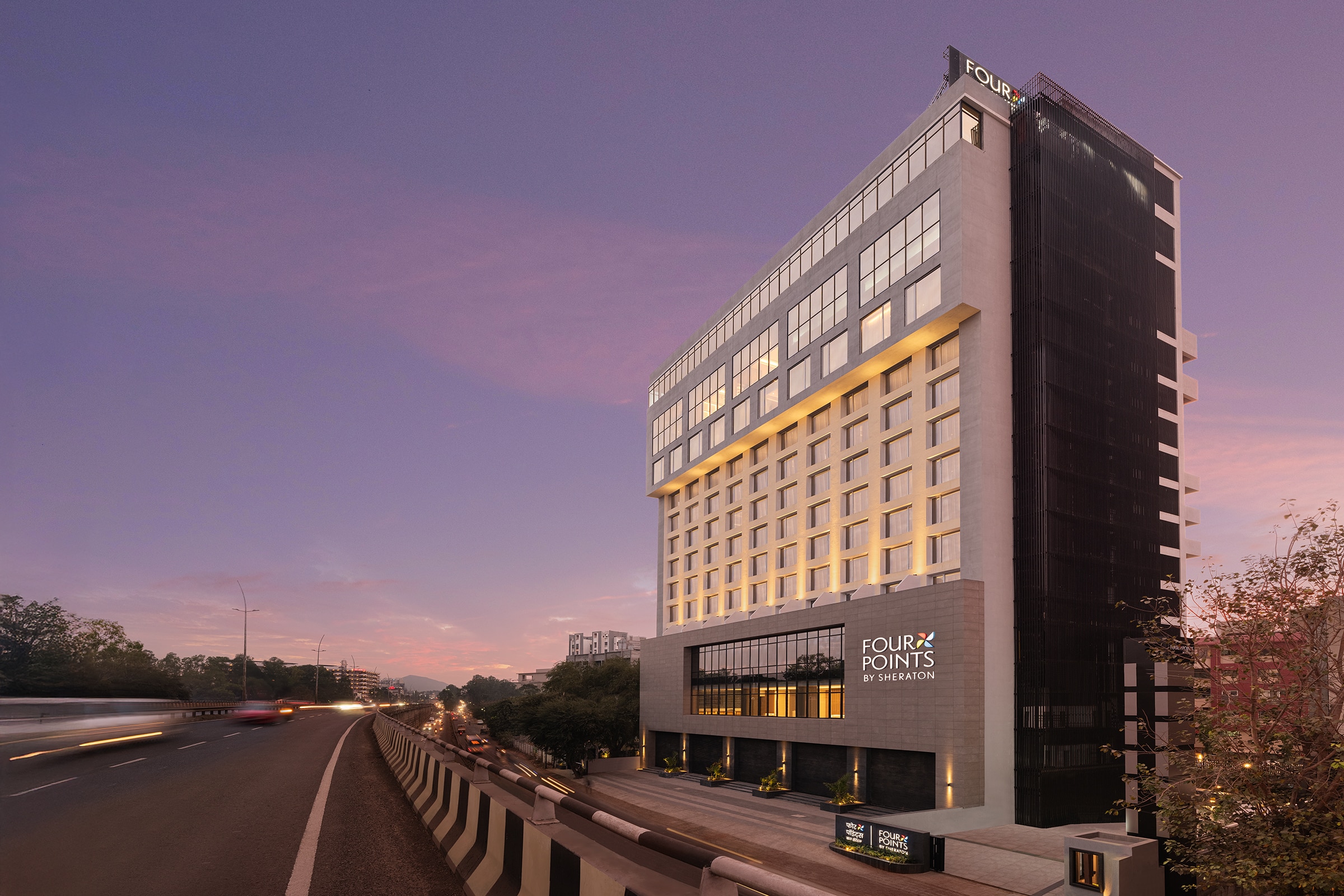Four Points by Sheraton Nashik 𝗕𝗢𝗢𝗞 Nashik Hotel