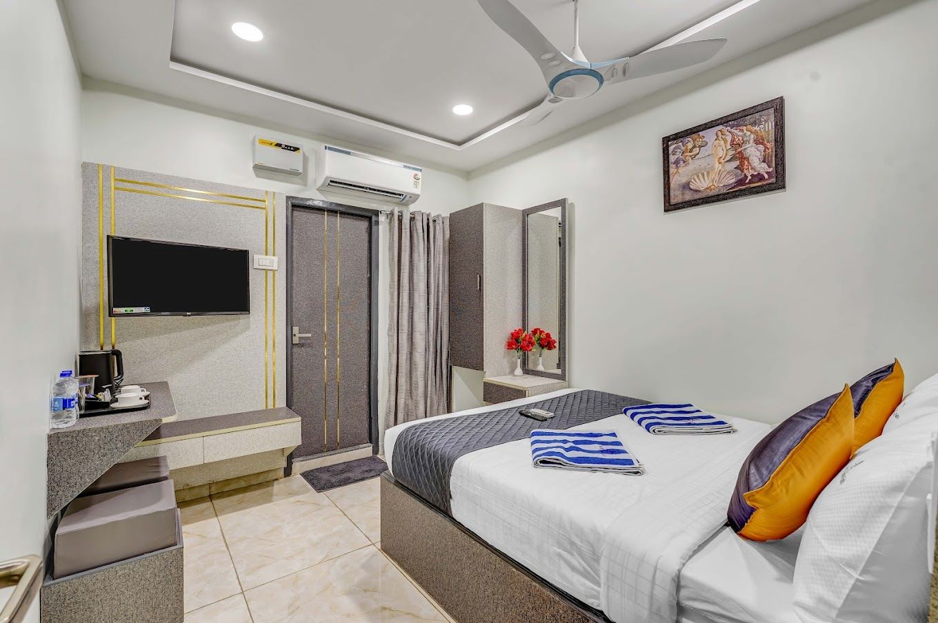 The K11 Golden Gate Hotel Chennai - Reviews, Photos & Offer