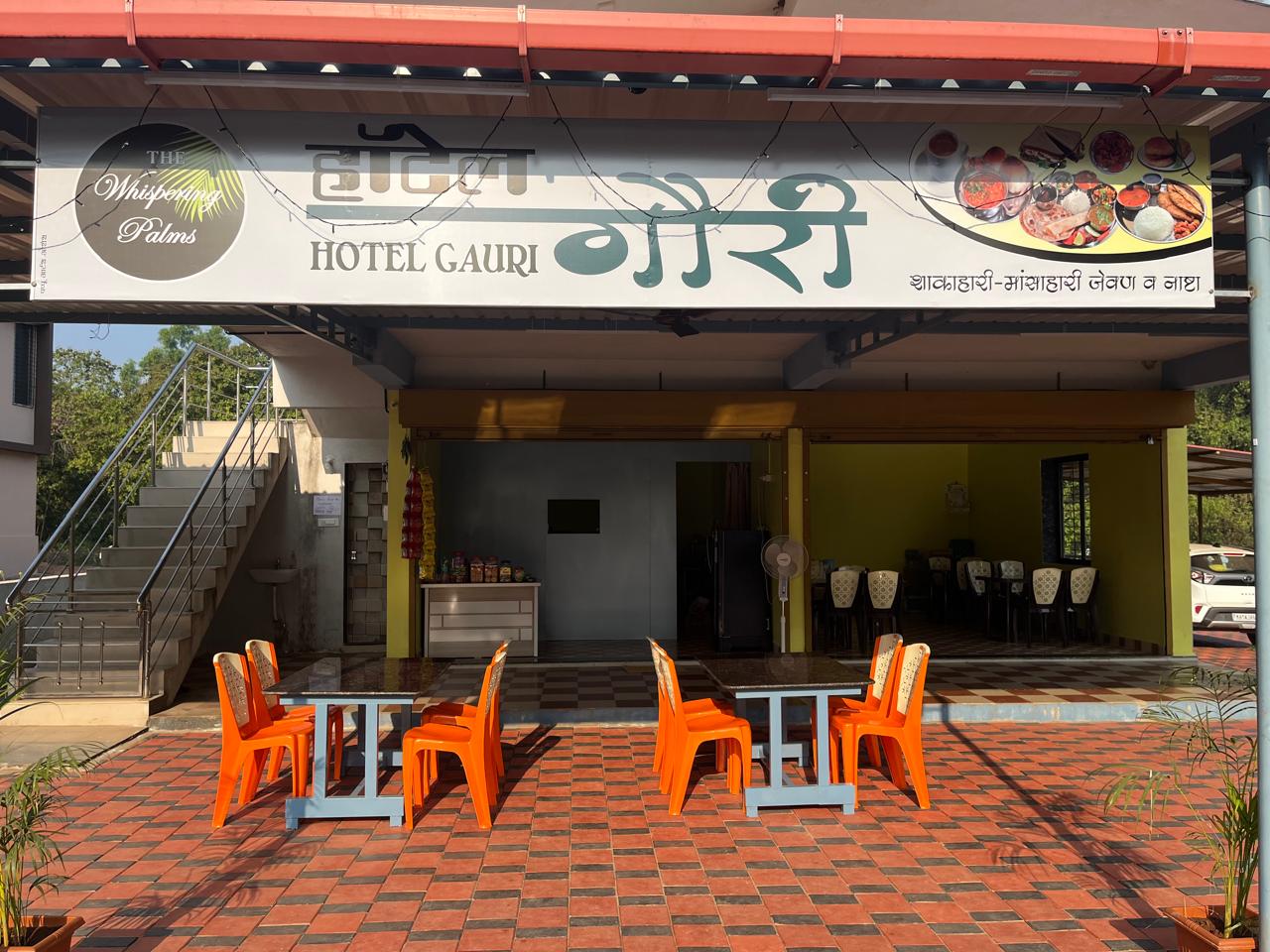 Anusaya Homestey 𝗕𝗢𝗢𝗞 Kudal Hotel