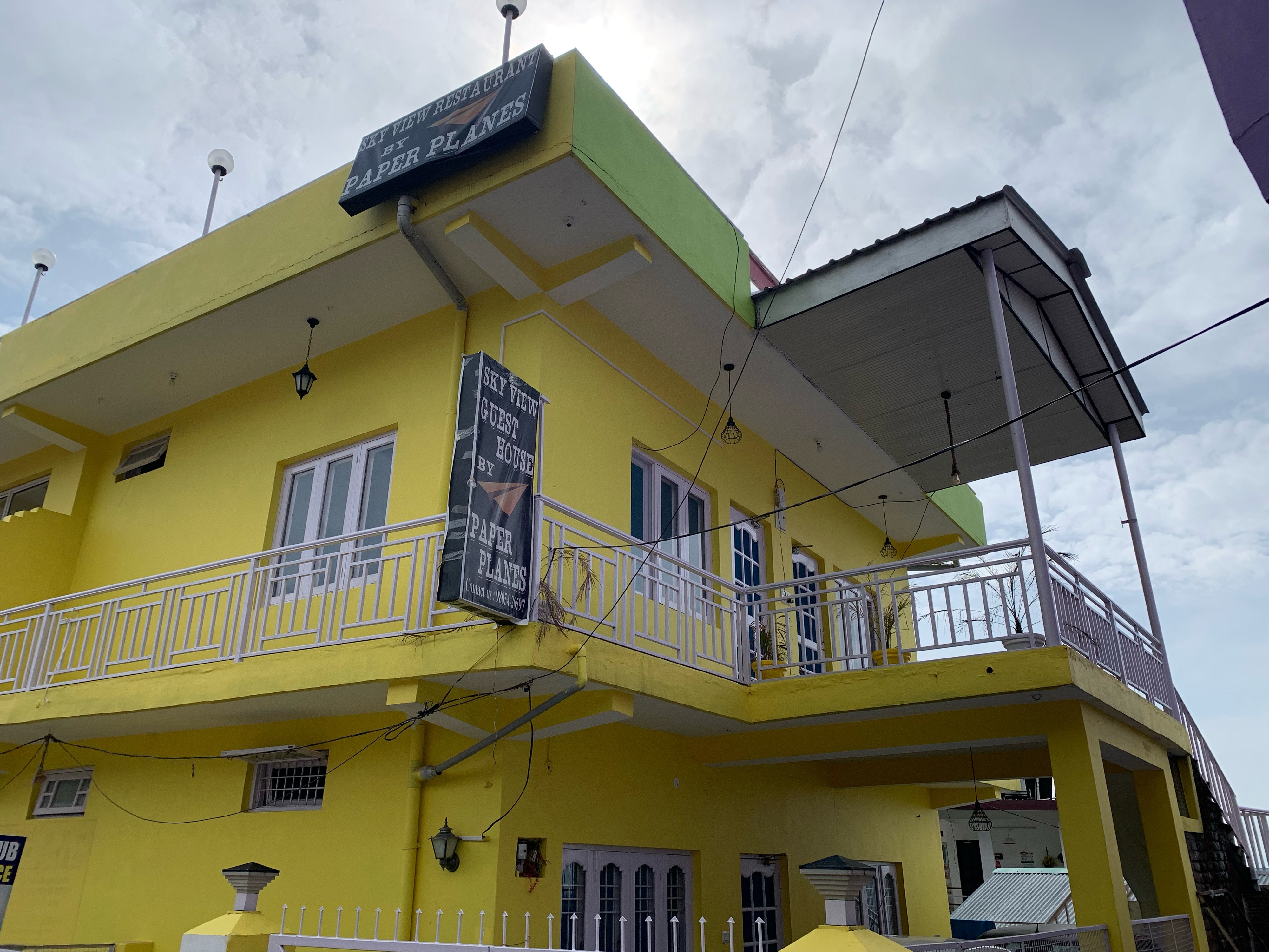 Paper Planes Sky View Guest House 𝗕𝗢𝗢𝗞 Bir Billing Homestay
