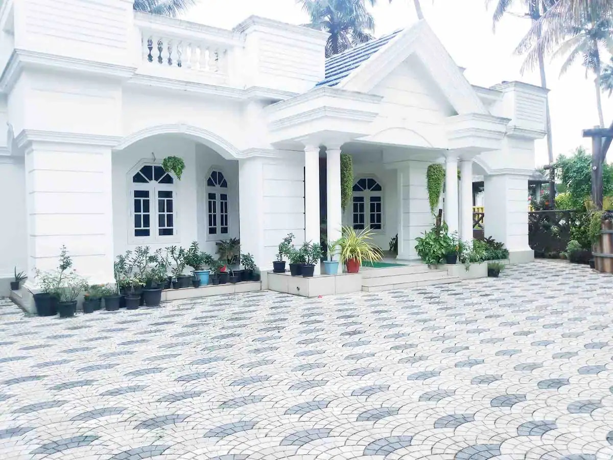 Jinan Palace Guest House 𝗕𝗢𝗢𝗞 Cochin Villa