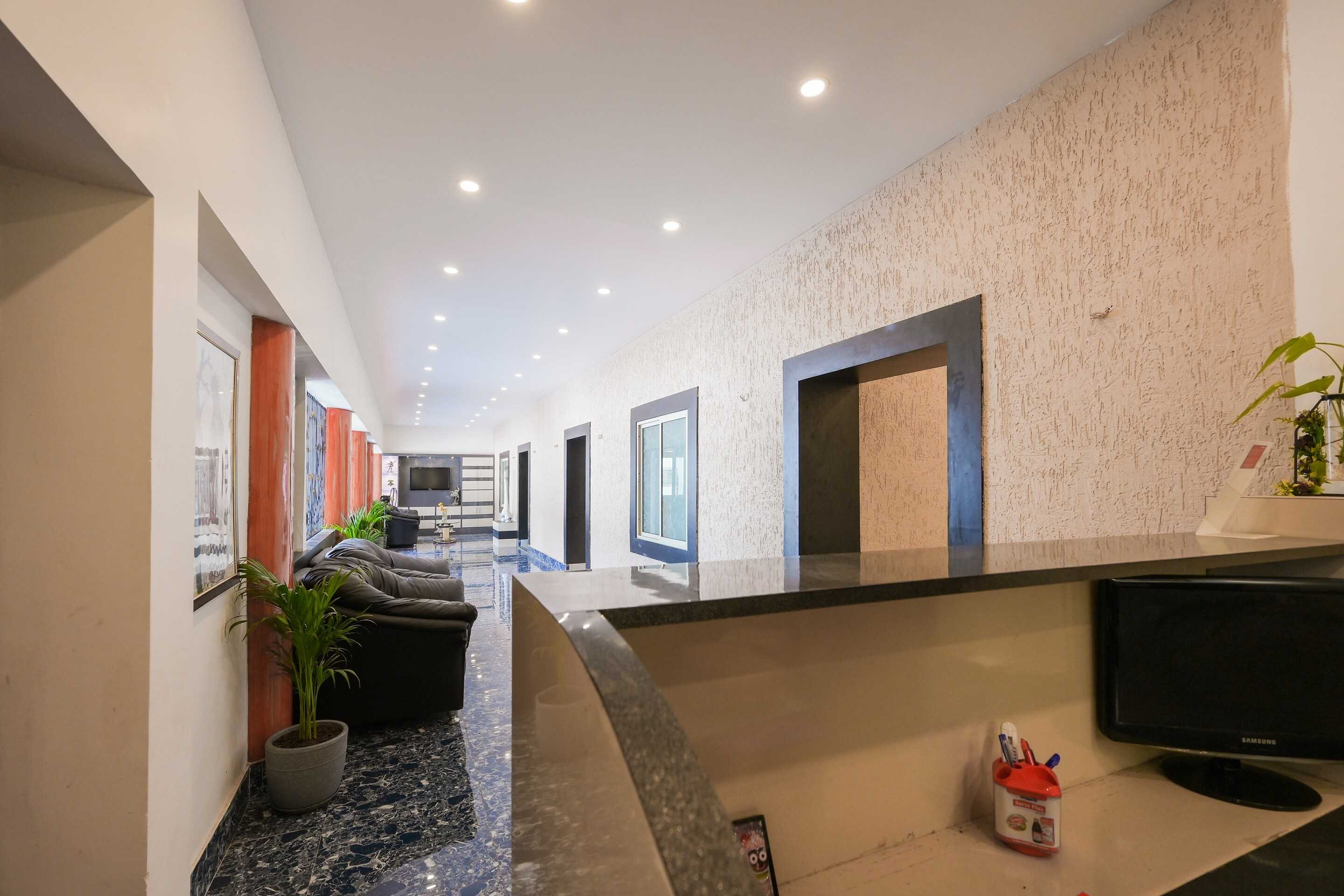 Hotel O Royal Adwita Resort 𝗕𝗢𝗢𝗞 Cuttack Hotel