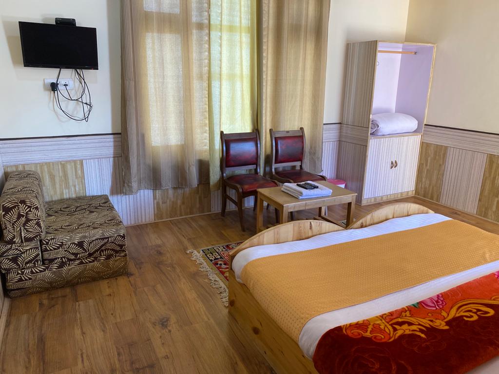 Shaney guest house 𝗕𝗢𝗢𝗞 Leh Homestay
