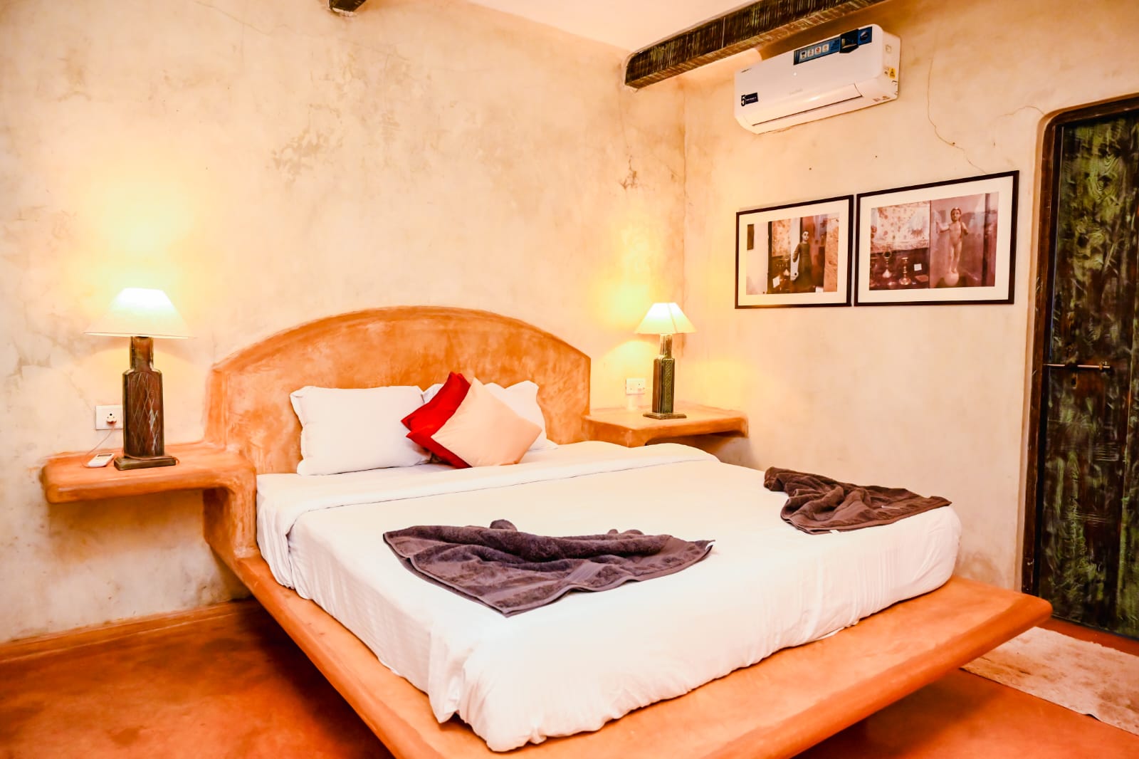 Sea Creek Earthly Cottages on Ashwem Beach 𝗕𝗢𝗢𝗞 Goa Cottage