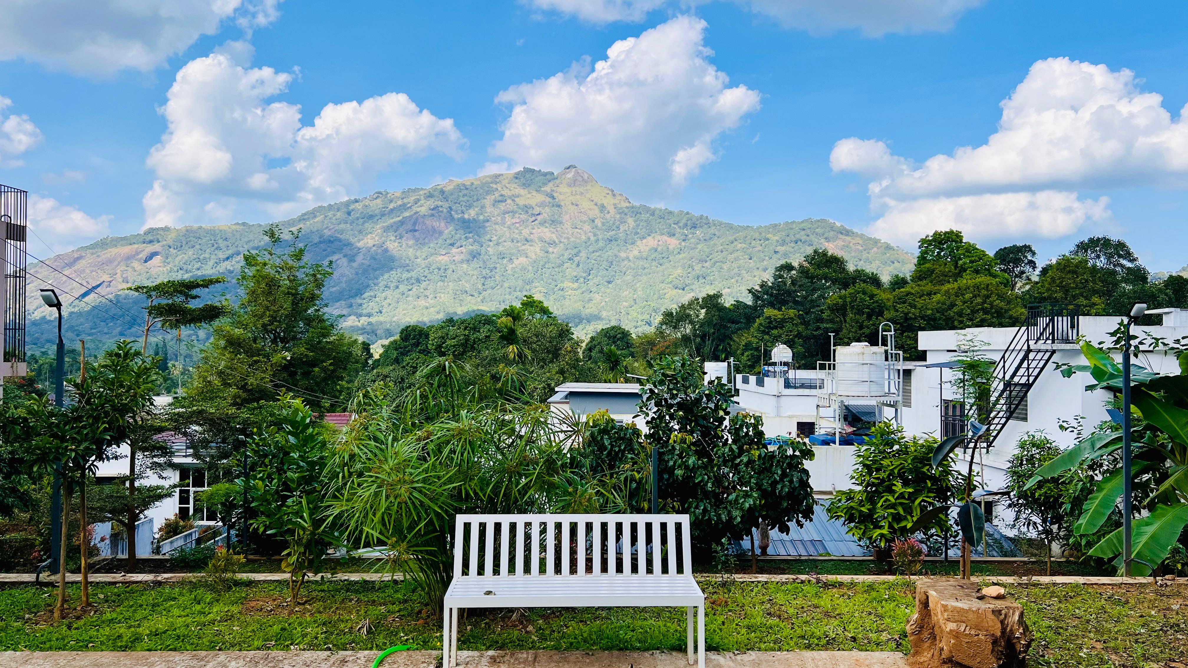 Hill View Heights 𝗕𝗢𝗢𝗞 Wayanad Resort