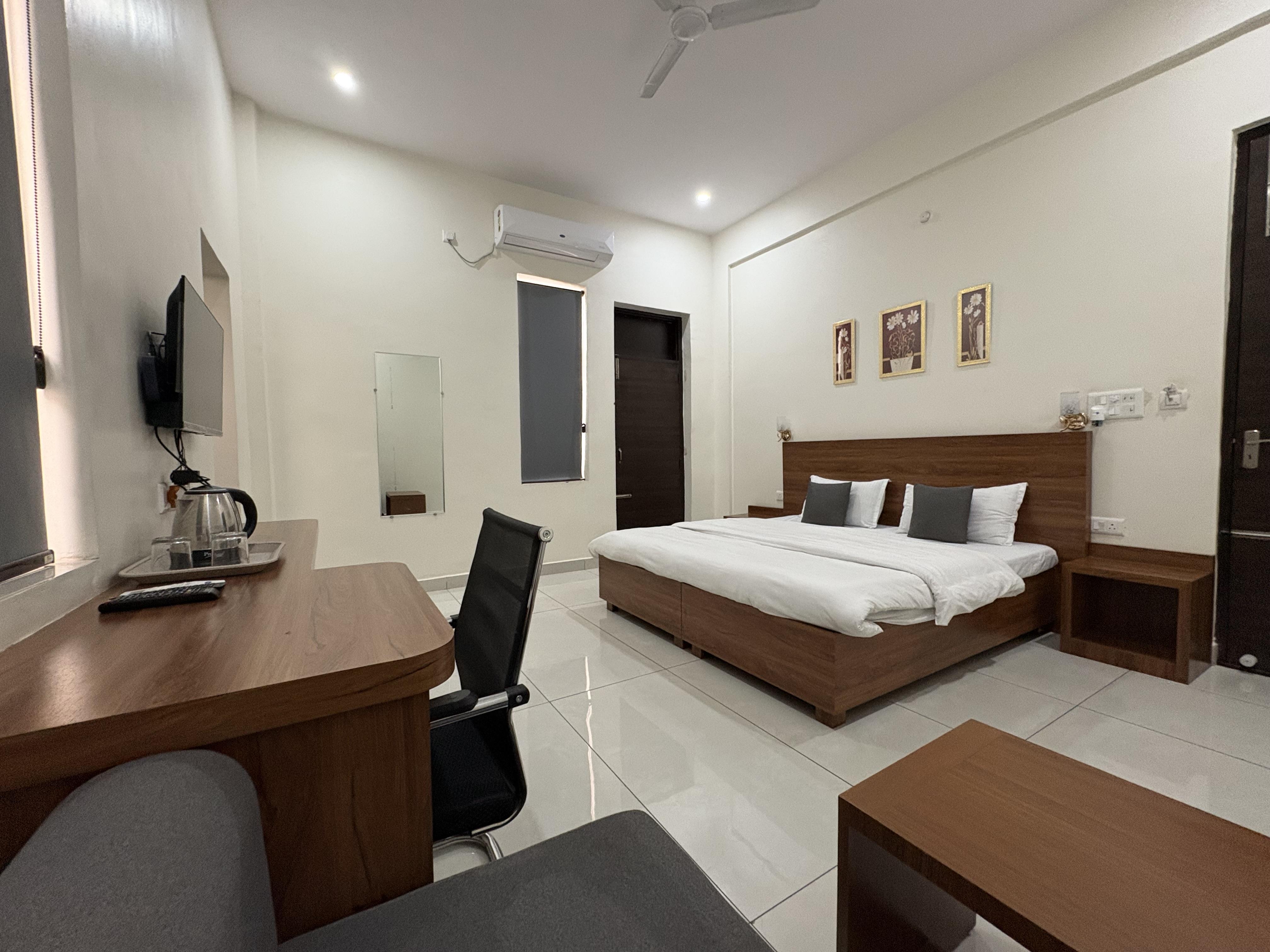 Photos of Executive House - Homestay in Lucknow