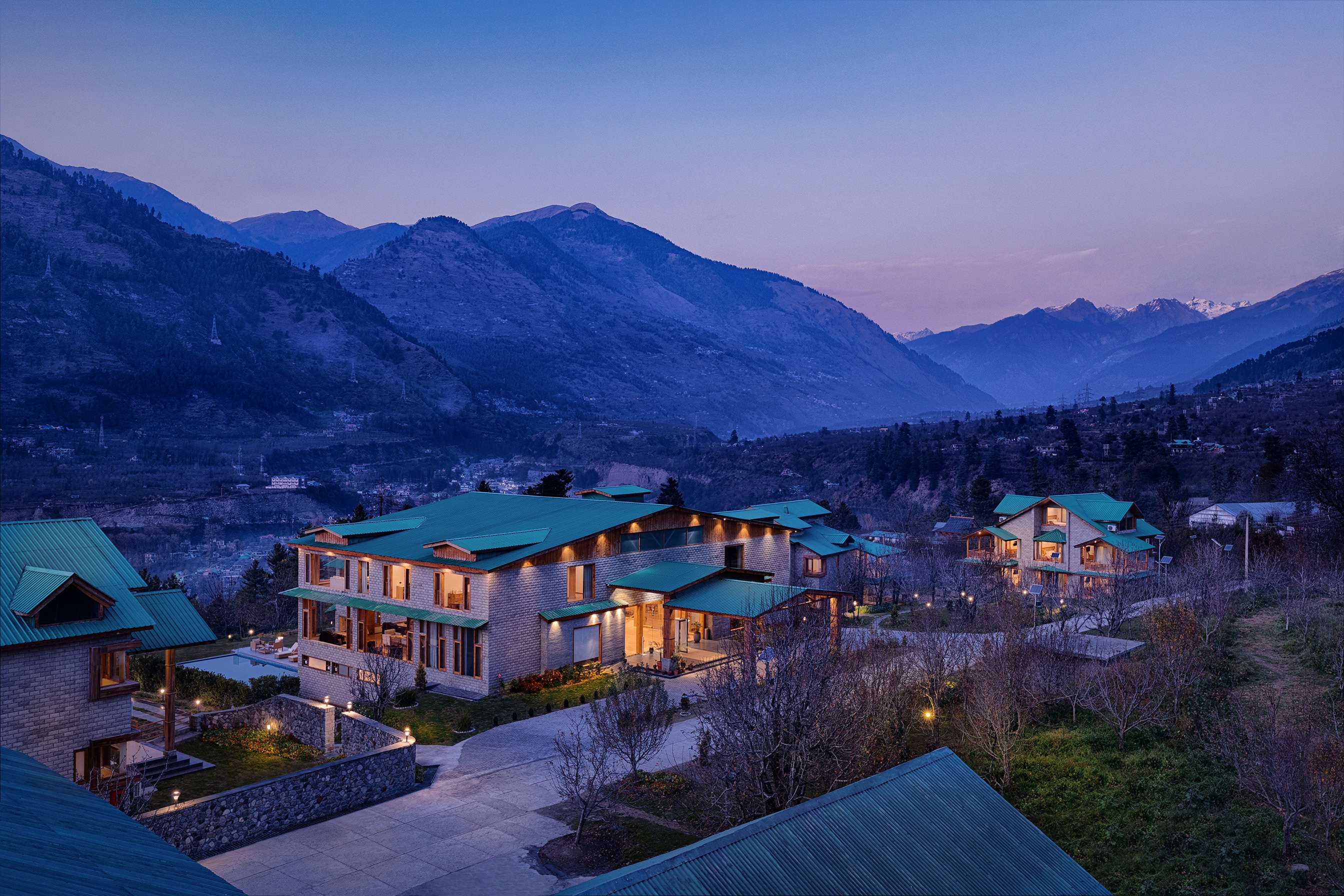 Baragarh Resort and Spa, Manali, IHCL SeleQtions Manali - Reviews ...