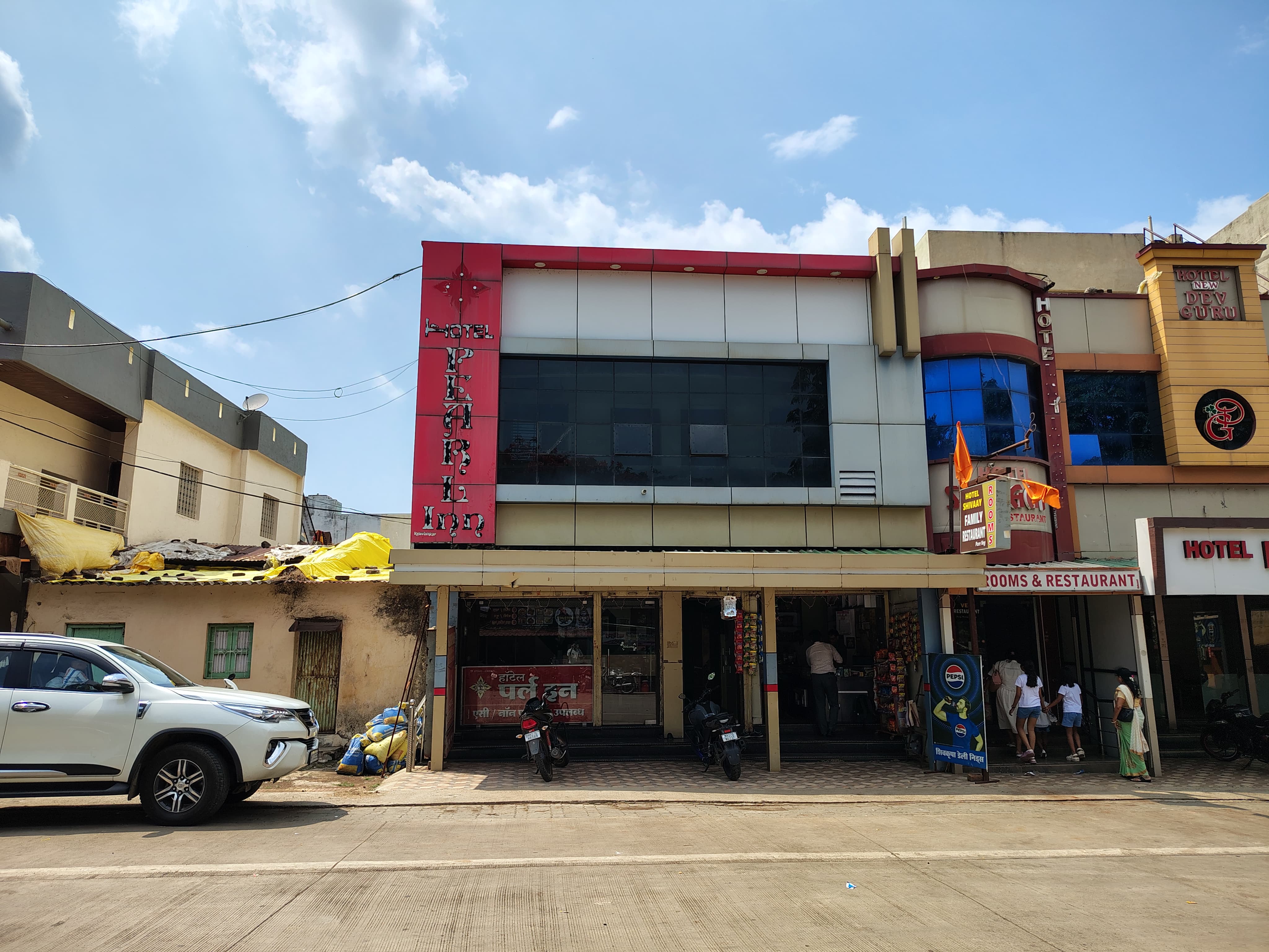 Hotel Pearl Inn 𝗕𝗢𝗢𝗞 Chikhaldara Hotel