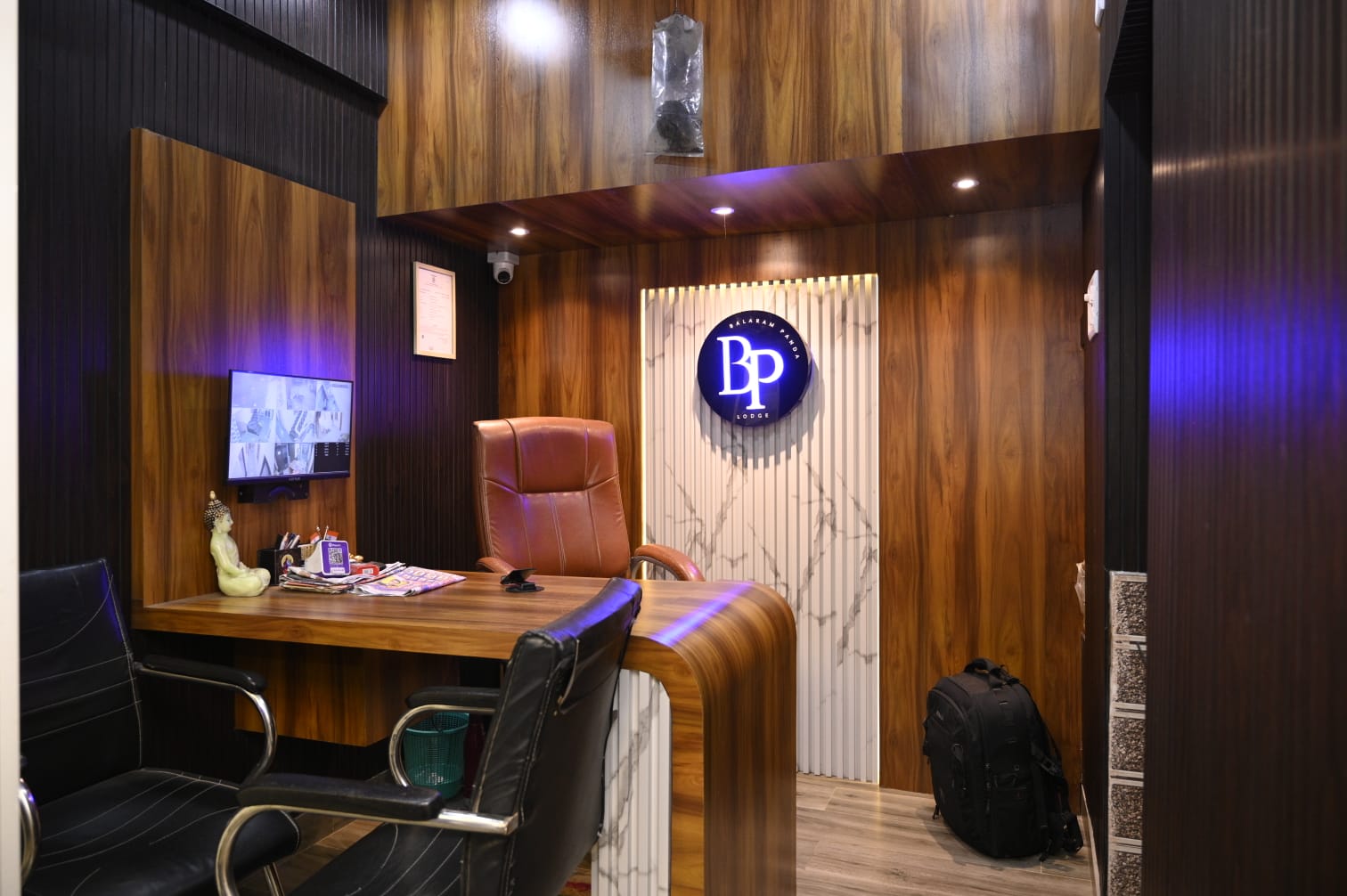 BALARAM PANDA LODGE 𝗕𝗢𝗢𝗞 Puri Hotel