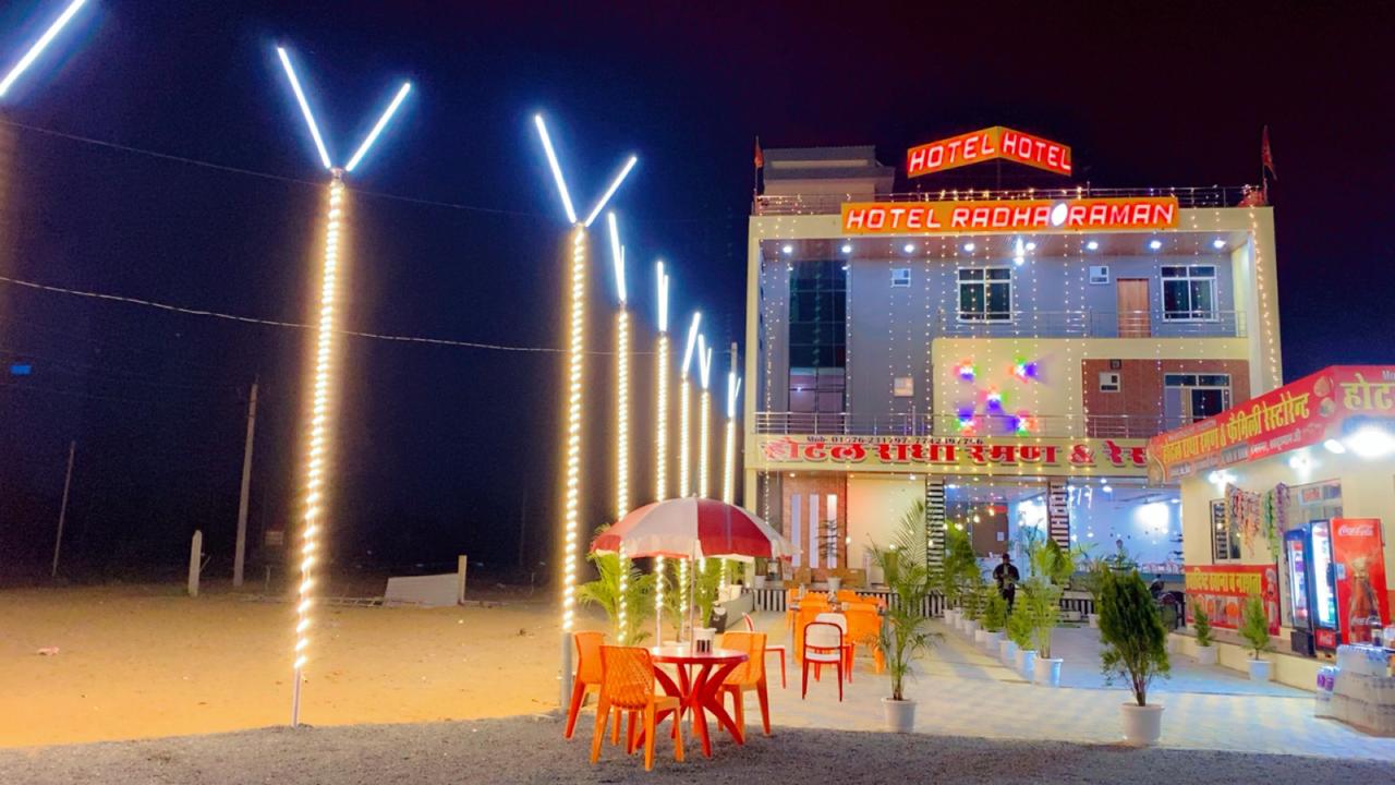 Hotel Radha Raman and Restaurant 𝗕𝗢𝗢𝗞 Khatu Guest House