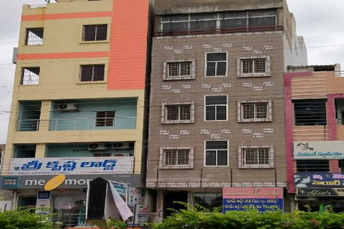 DSR Lodge 𝗕𝗢𝗢𝗞 Kurnool Hotel