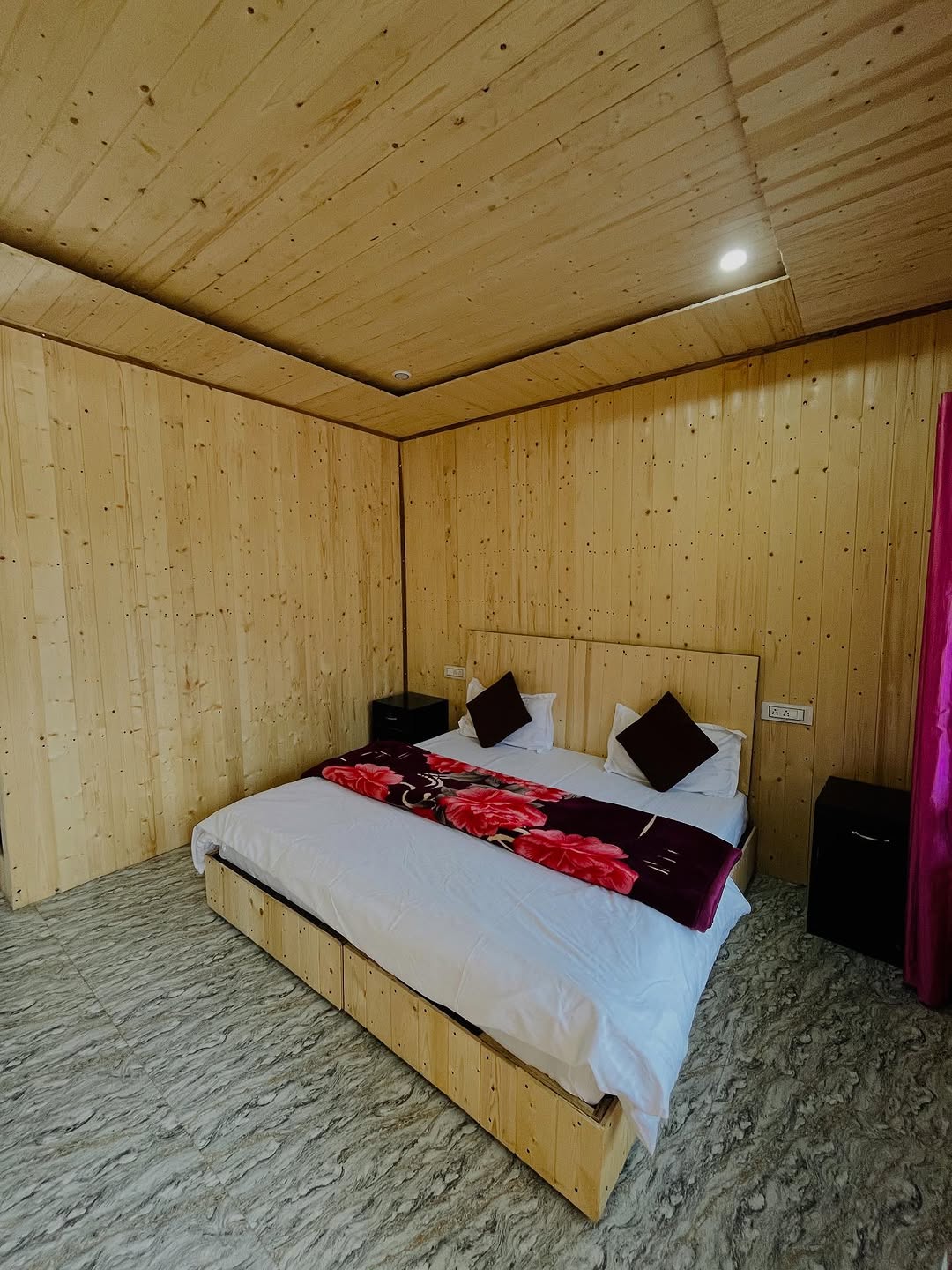 choptagauravhotel 𝗕𝗢𝗢𝗞 Chopta Cottage