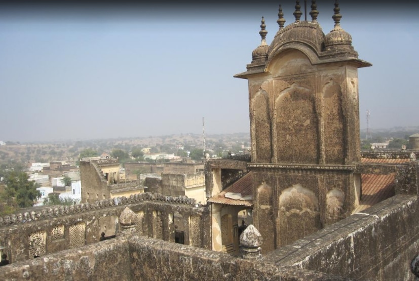 Mahansar Fort Heritage Homestay 𝗕𝗢𝗢𝗞 Jhunjhunu Homestay