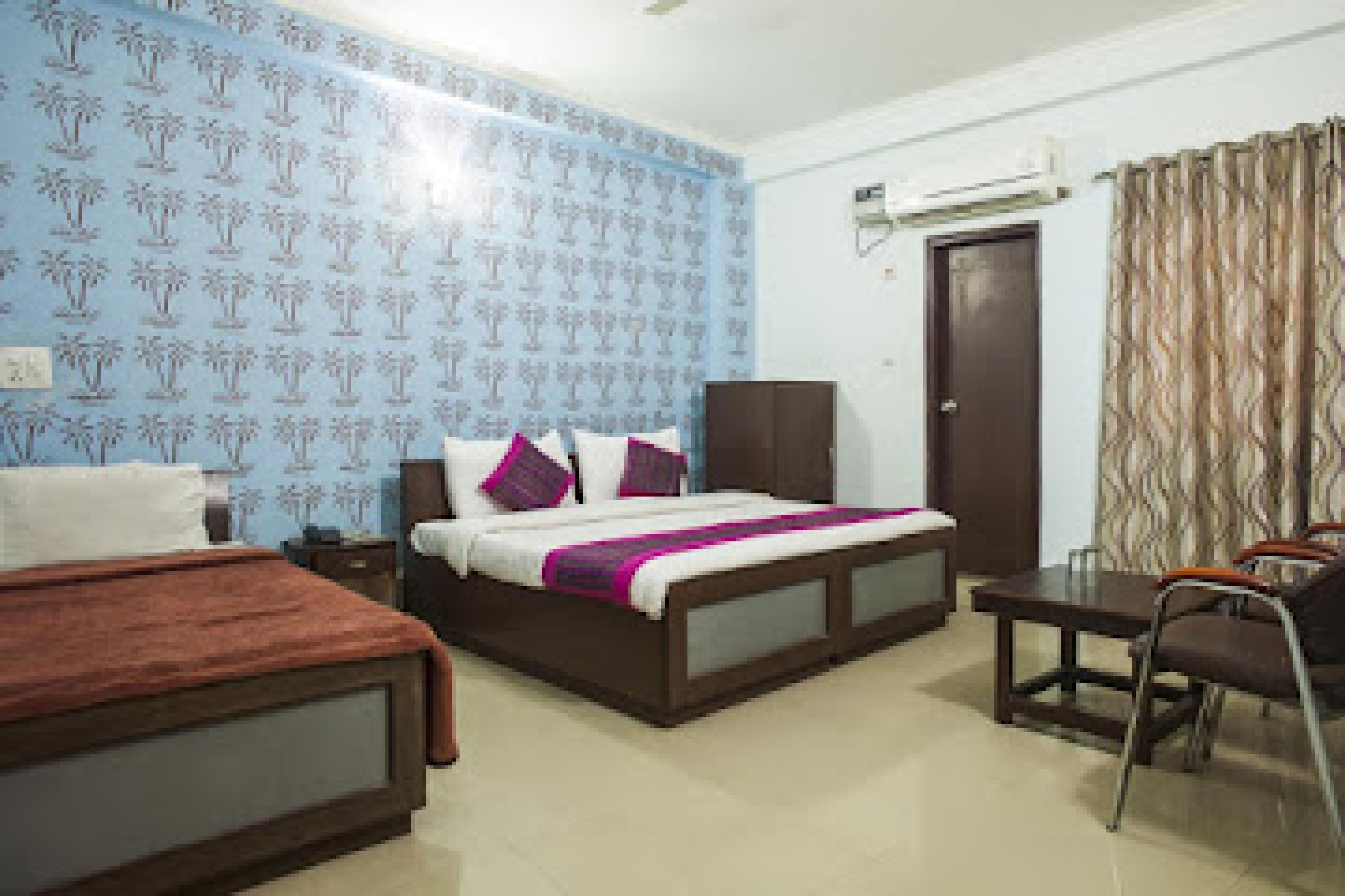 Hotel O Le Princess Delhi - Reviews, Photos & Offer