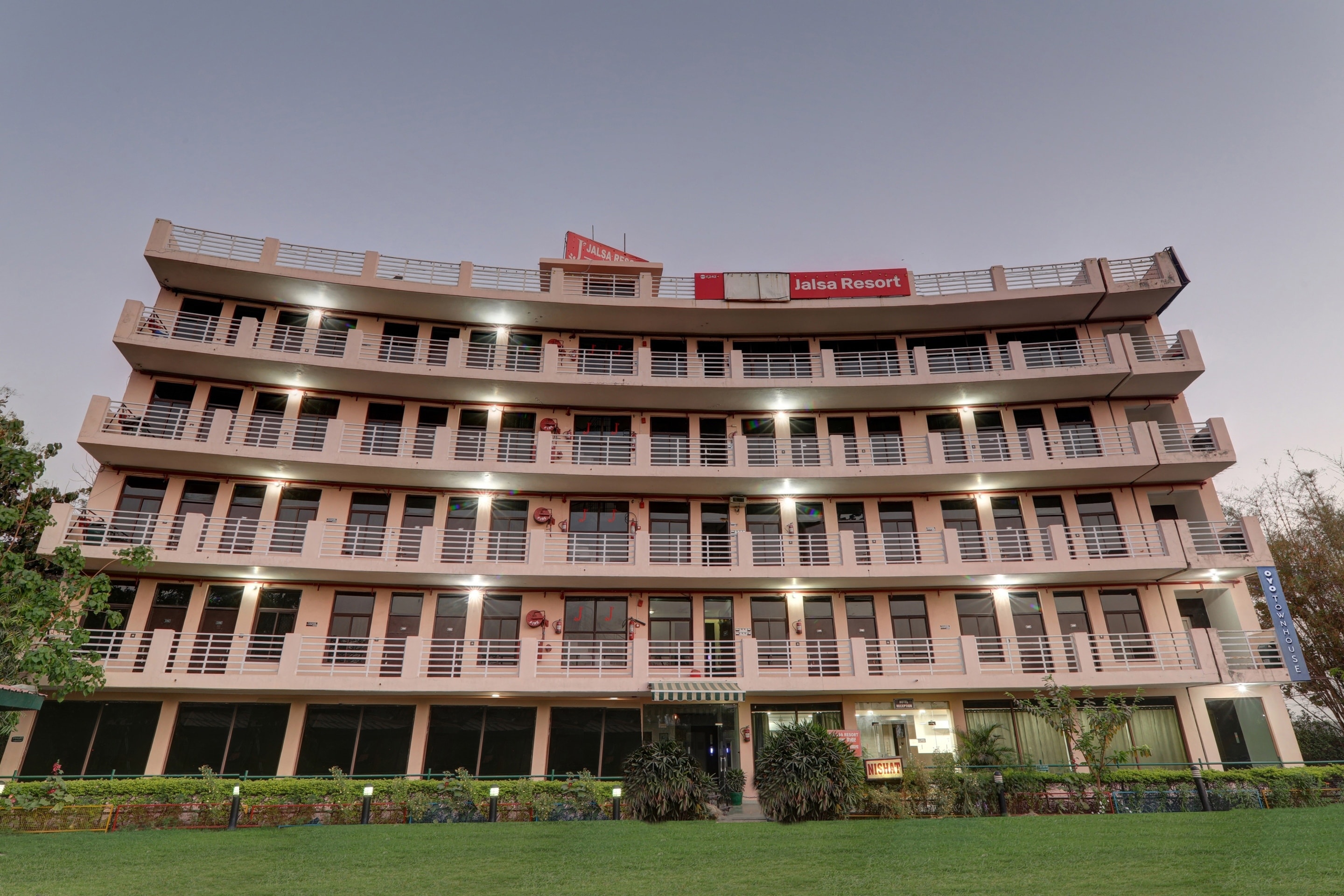 Address of Townhouse Jalsa Resort - Hotel in Mohanlalganj