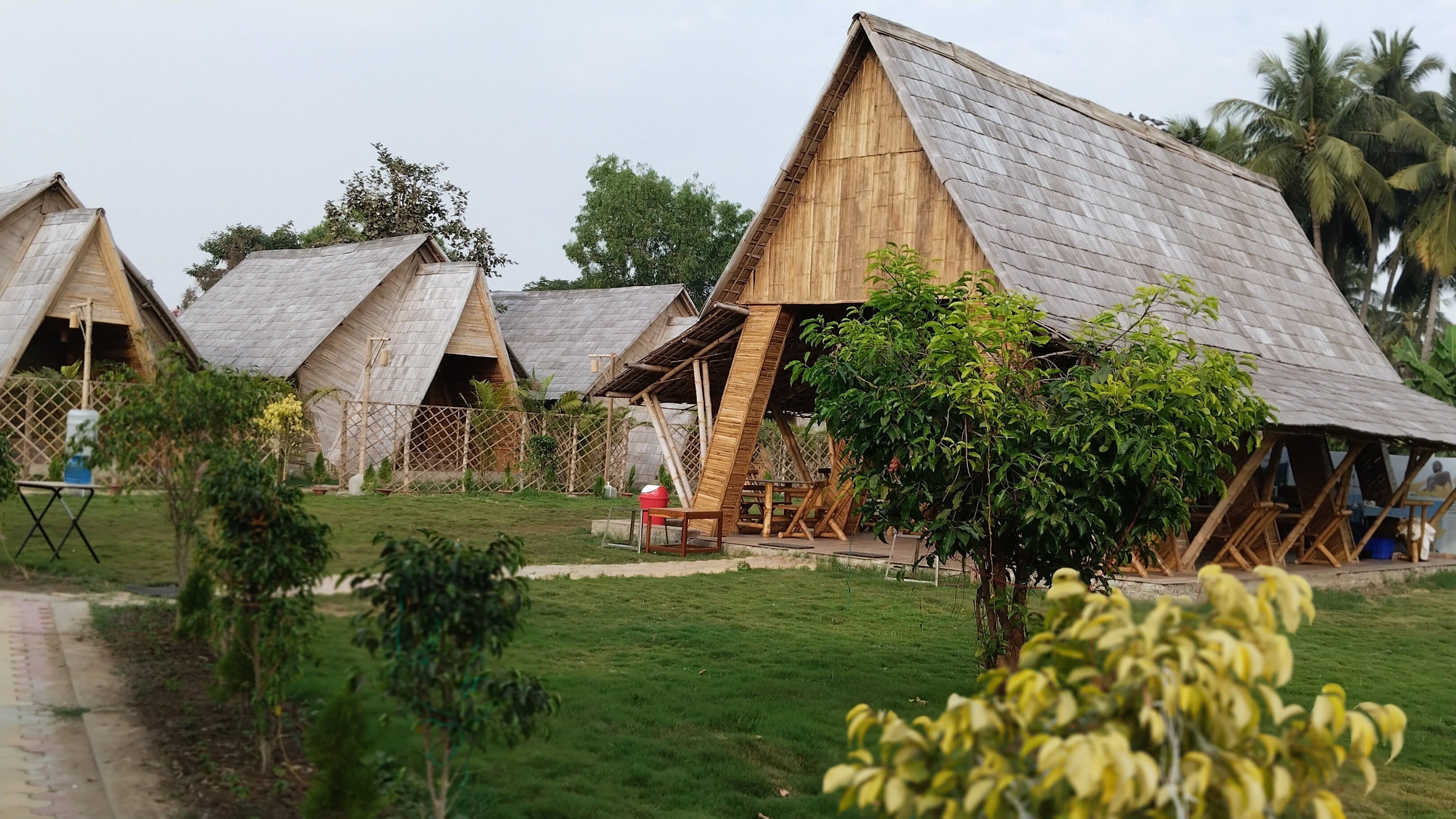 PIPUL ODI ART MUSEUM RESORT 𝗕𝗢𝗢𝗞 Chilika Lake Resort