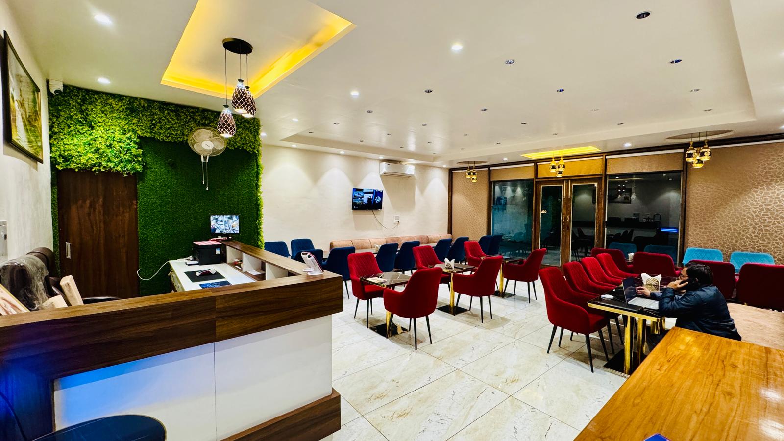 Hotel Celebrations 𝗕𝗢𝗢𝗞 Pathankot Hotel