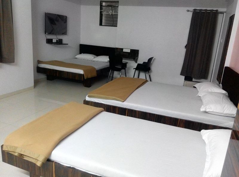 Hotel Sai Kapleshwara 𝗕𝗢𝗢𝗞 Shirdi Guest House