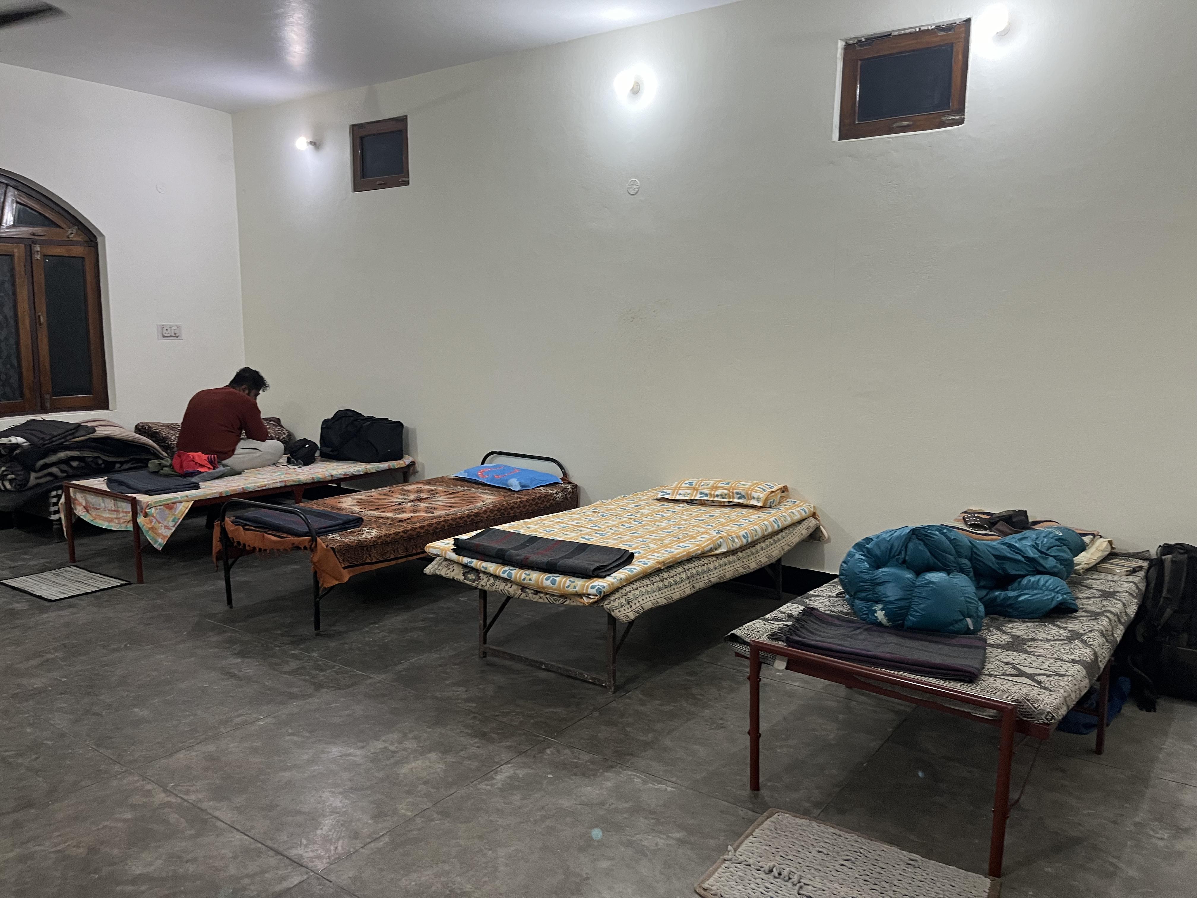 Ajit Narayan Homestay 𝗕𝗢𝗢𝗞 Prayagraj Homestay